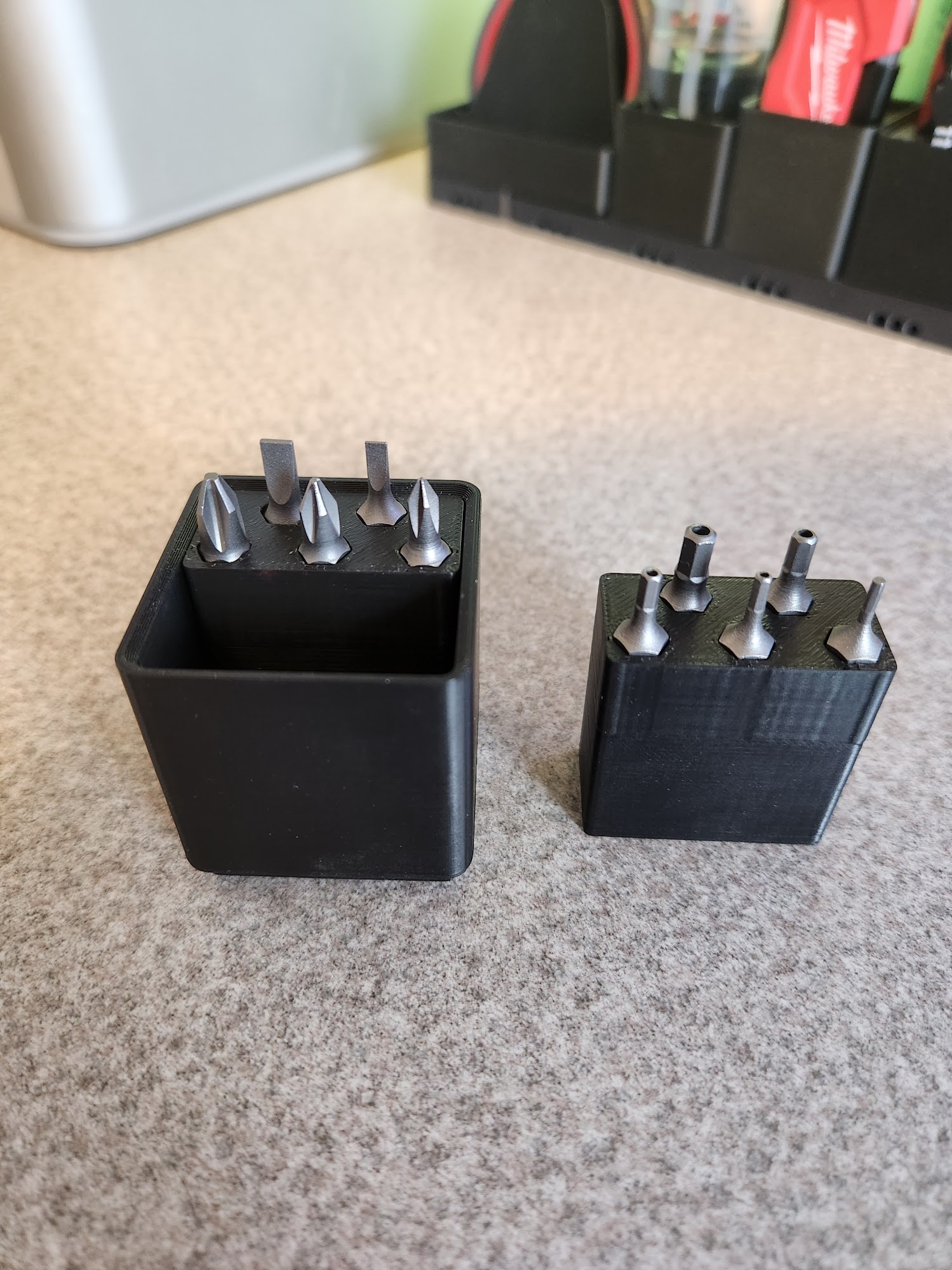 Gridfinity Modular 1/2 Bin Insert for 1/4" bits. by Carl Belcher ...