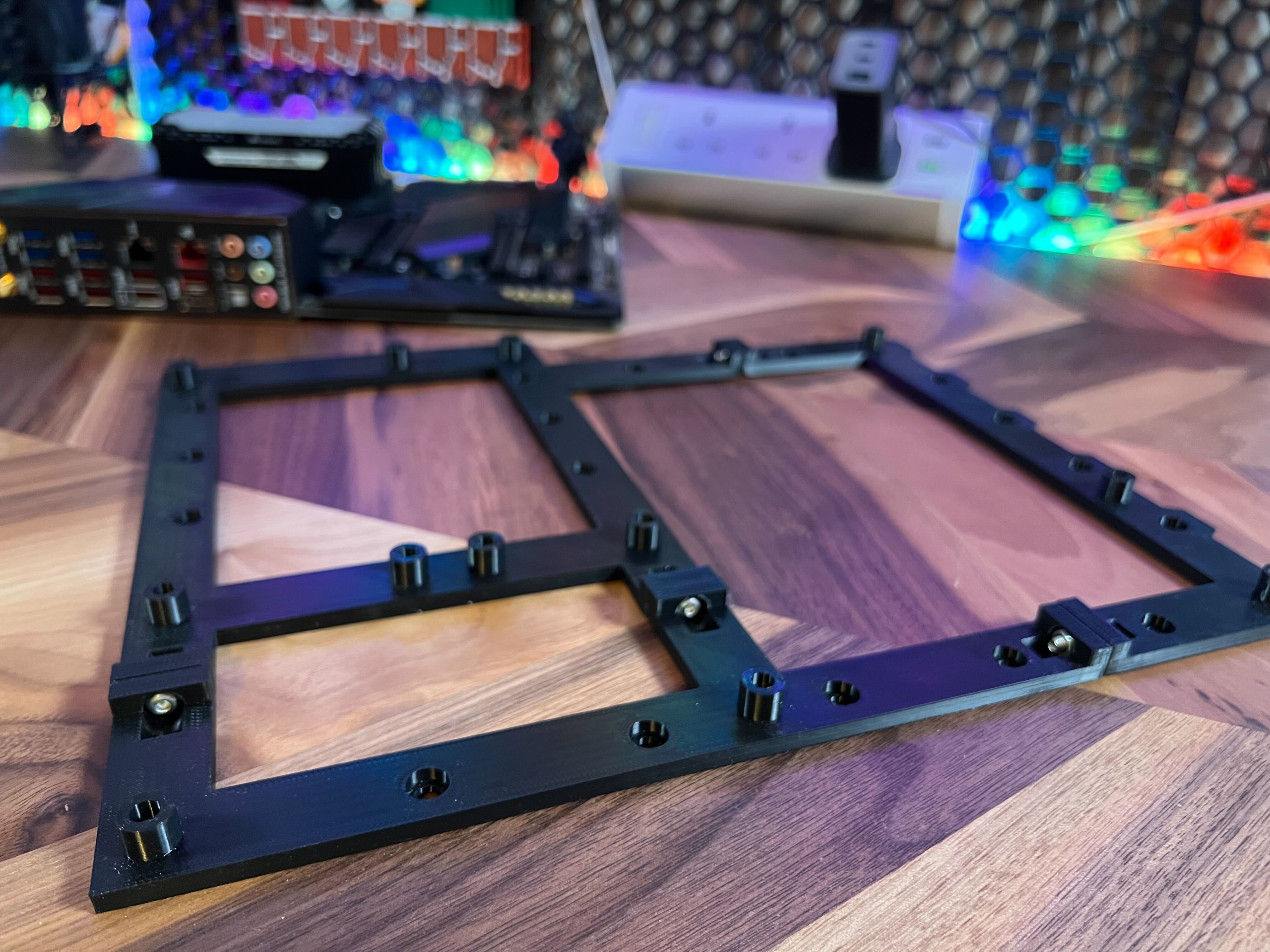 ATX Motherboard Mount (HSW) by Anthony Kinson | Download free STL model ...