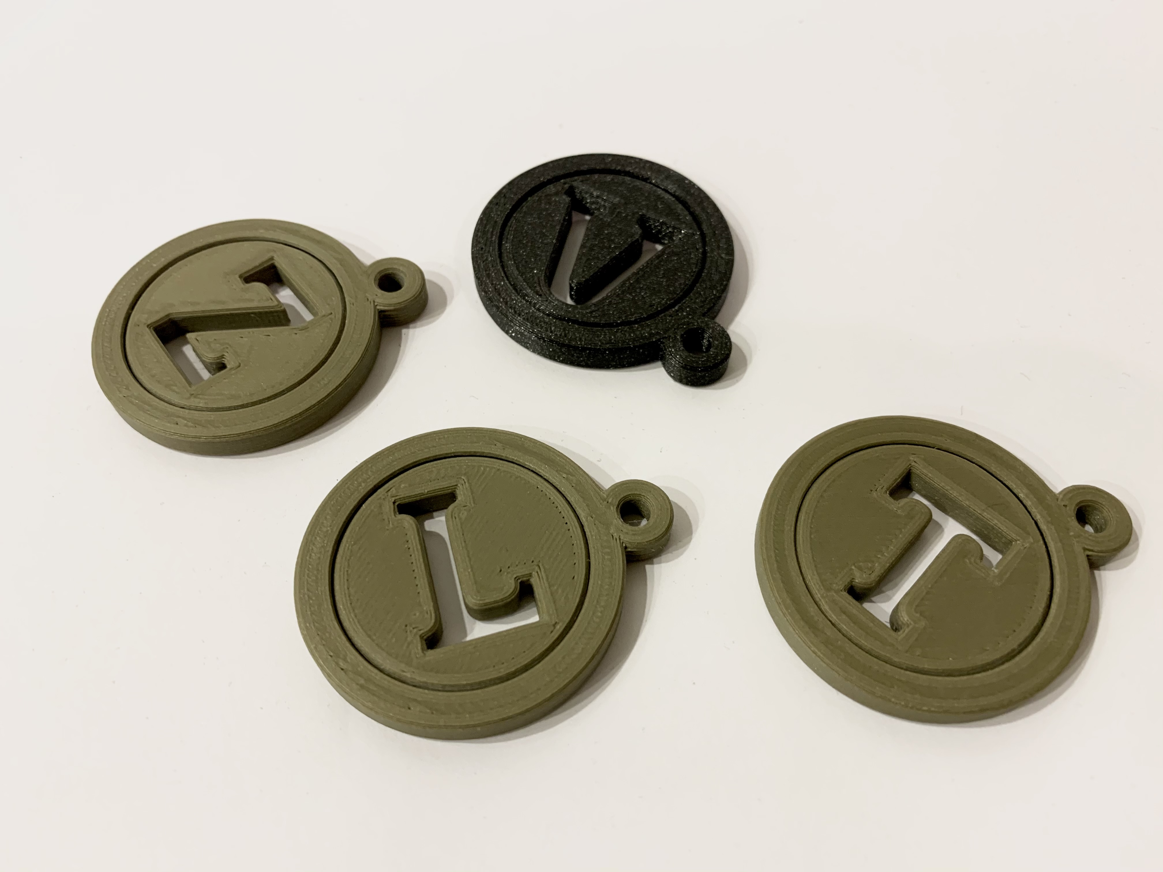 Keychain with rotating letter (print in place) by Gijs | Download free ...