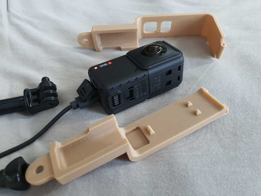 Insta360 One R Vertical Powerbank Mount by Deeke | Download free STL ...