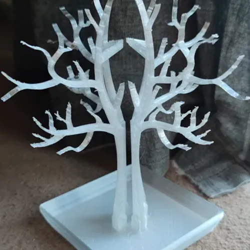 Tree ring holder store