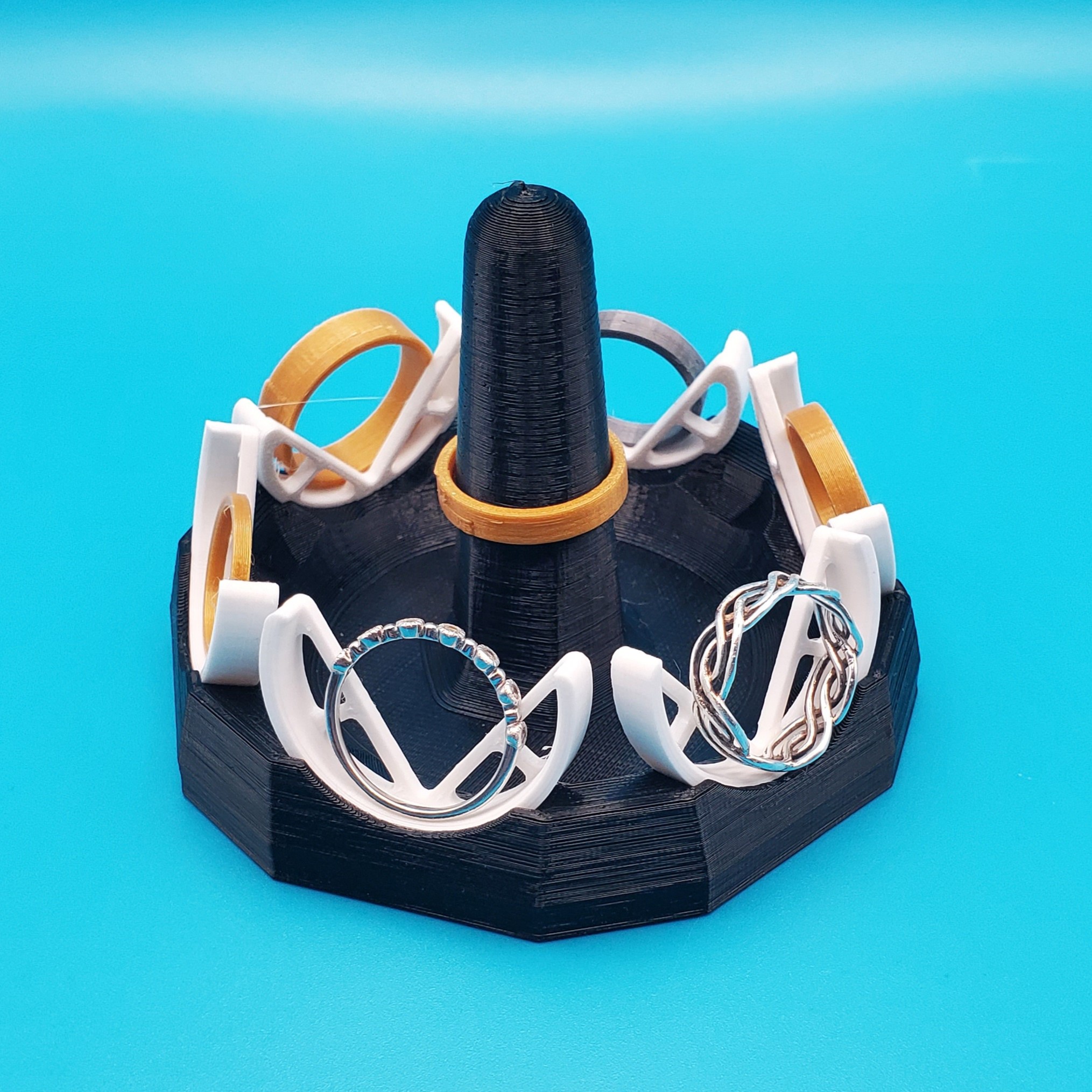 Customizable Ring Display Stand by Ziggy | Download free STL model ...