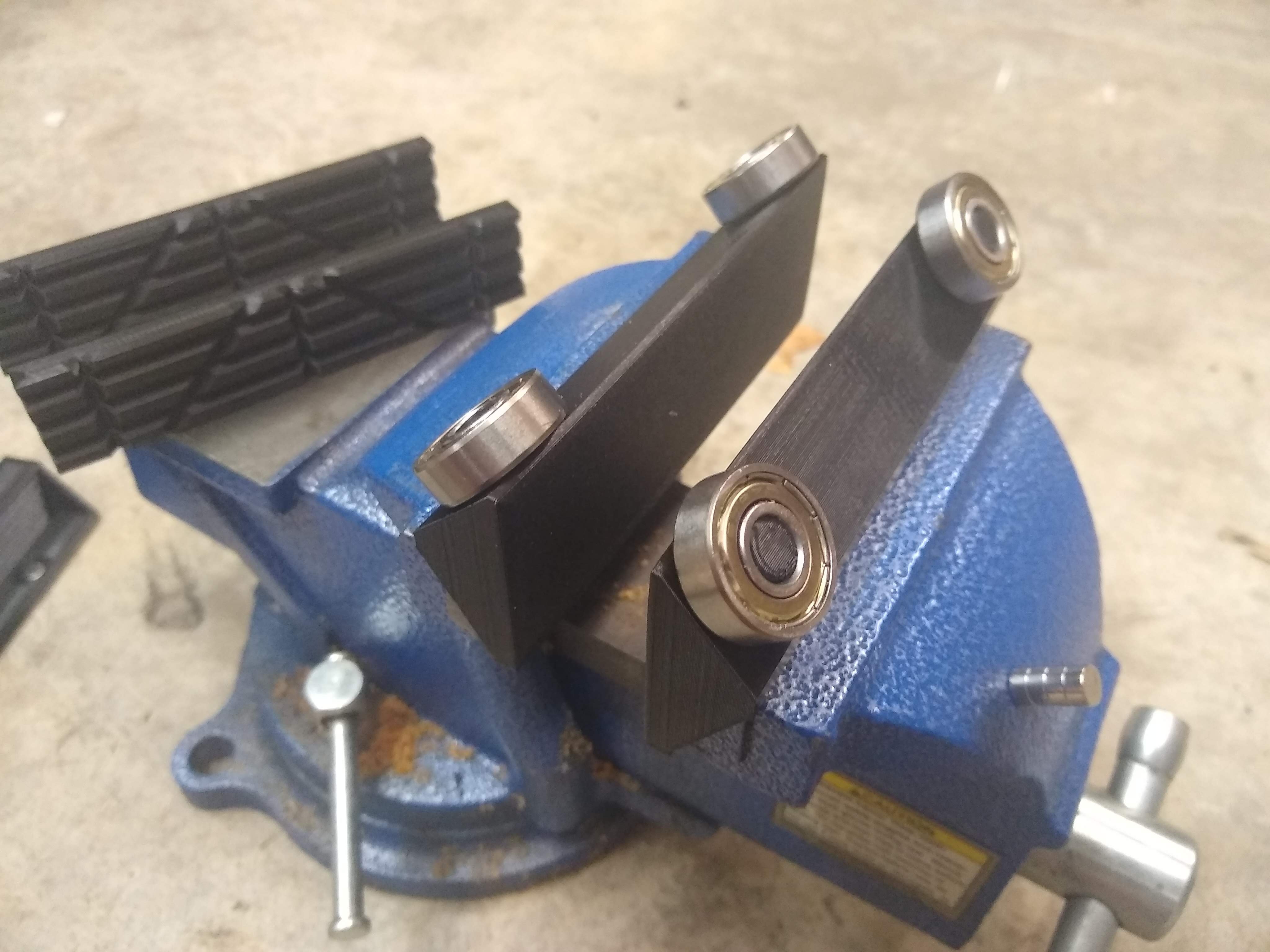 Jaw Covers for 4 inch bench vice by Harbor Freight Central Forge by ...