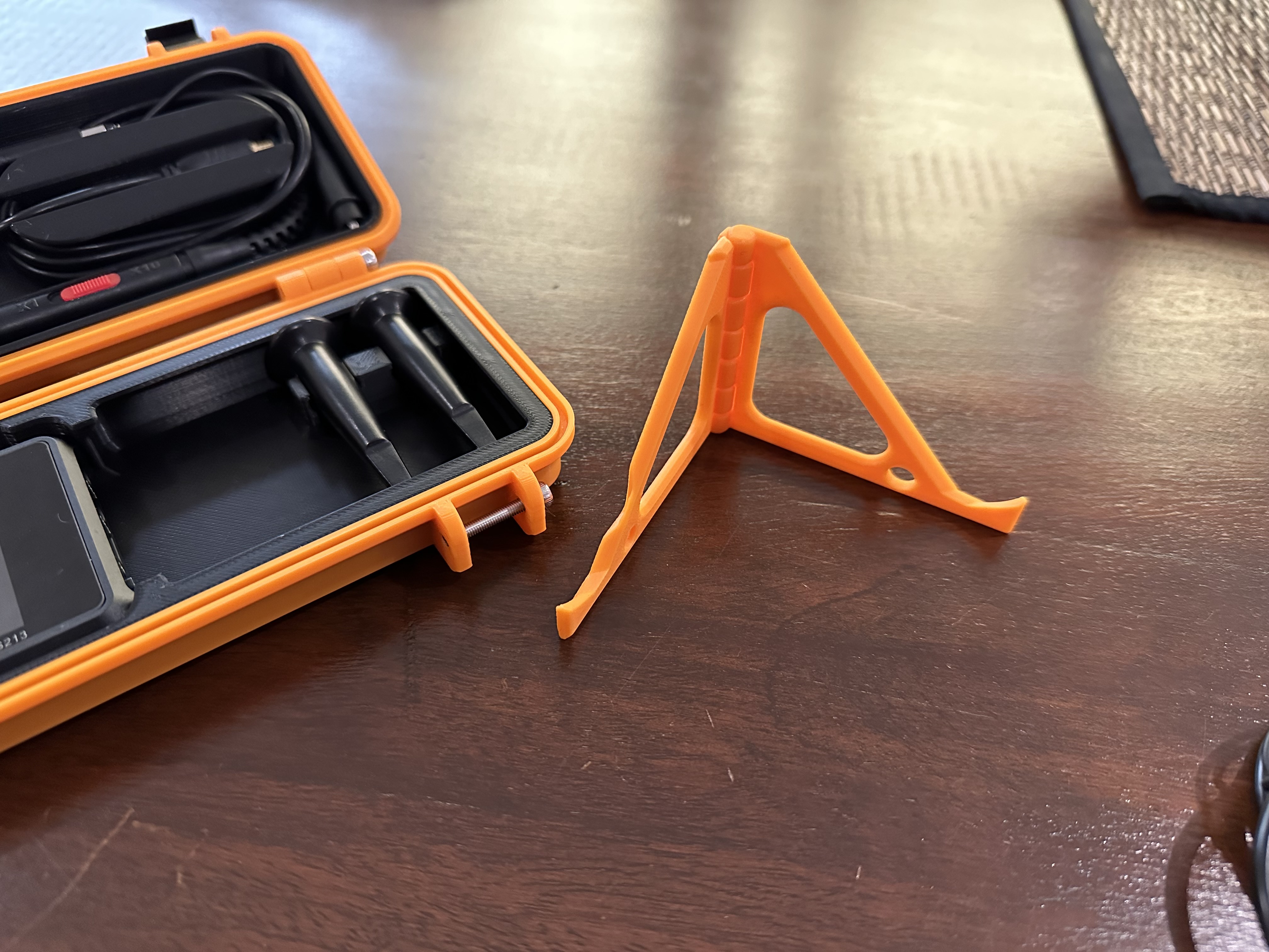 DS213 Oscilloscope Rugged Box (+ Stand) by FrostyTheClownMan | Download ...