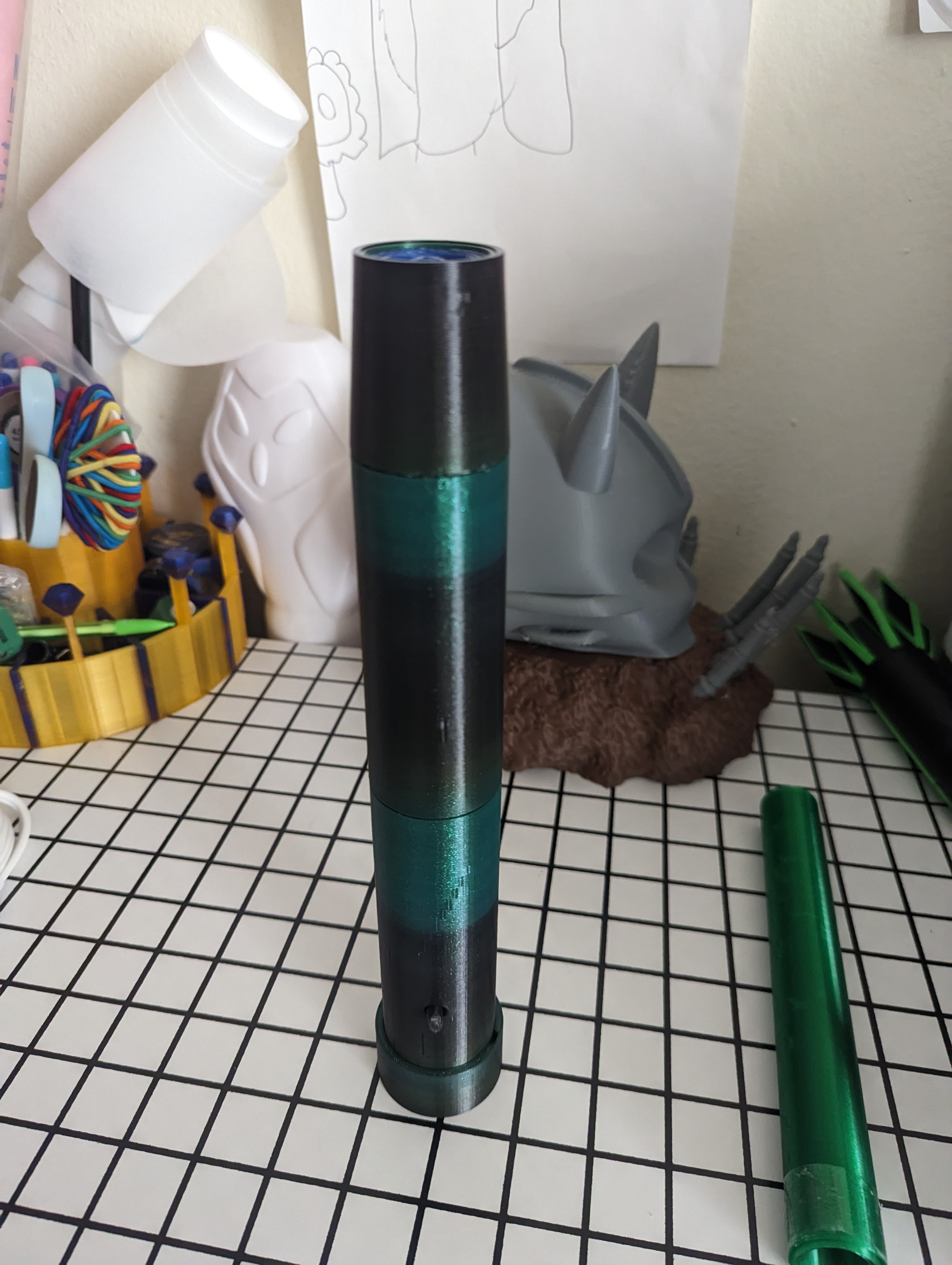Light up collapsing saber Base Model par deinfinityx | Téléchargez ...