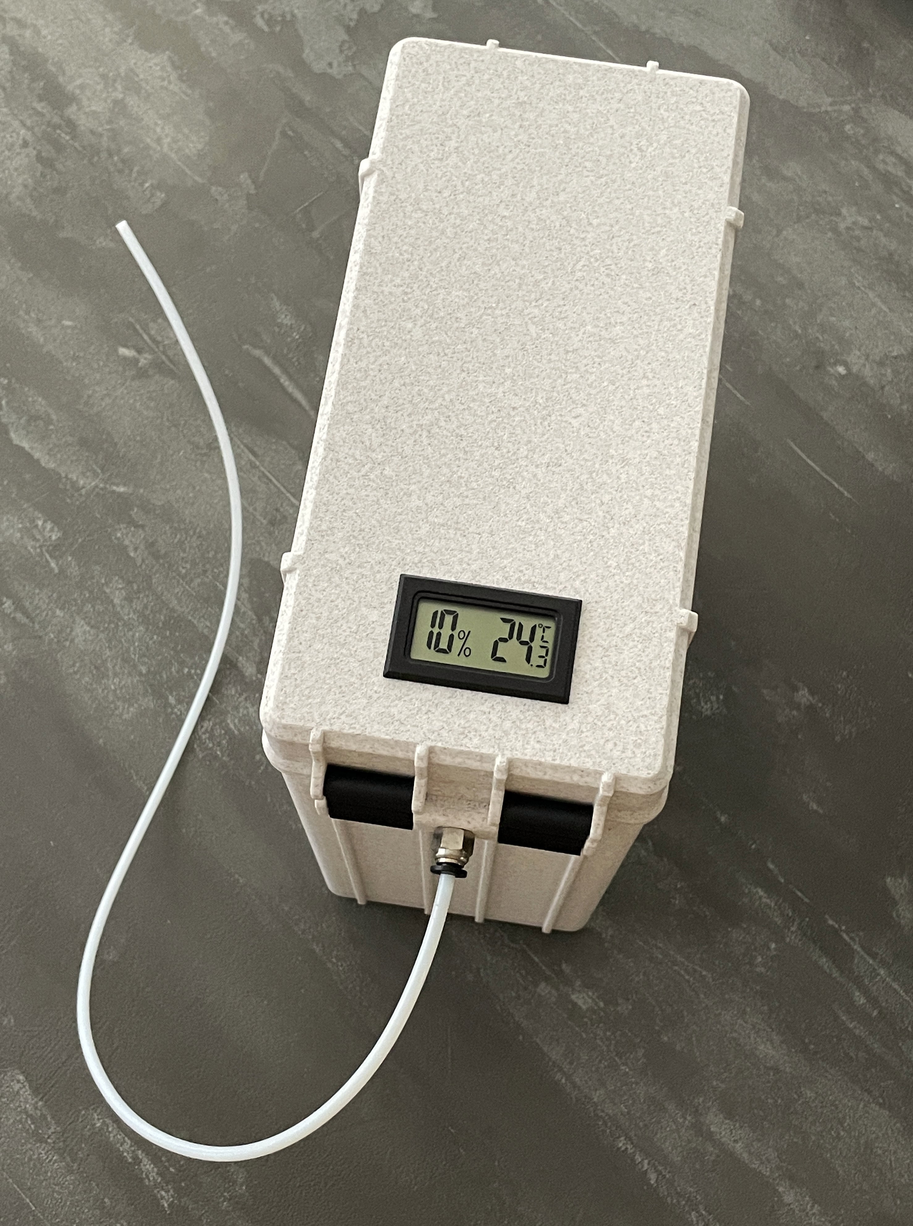 Rugged Filament Dry Box for over 200g silica gel by schiko | Download ...