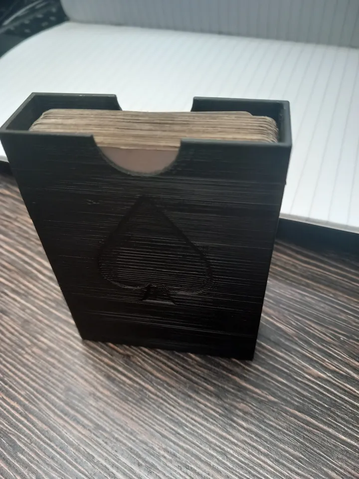 Playing cards case by kuceramm | Download free STL model | Printables.com