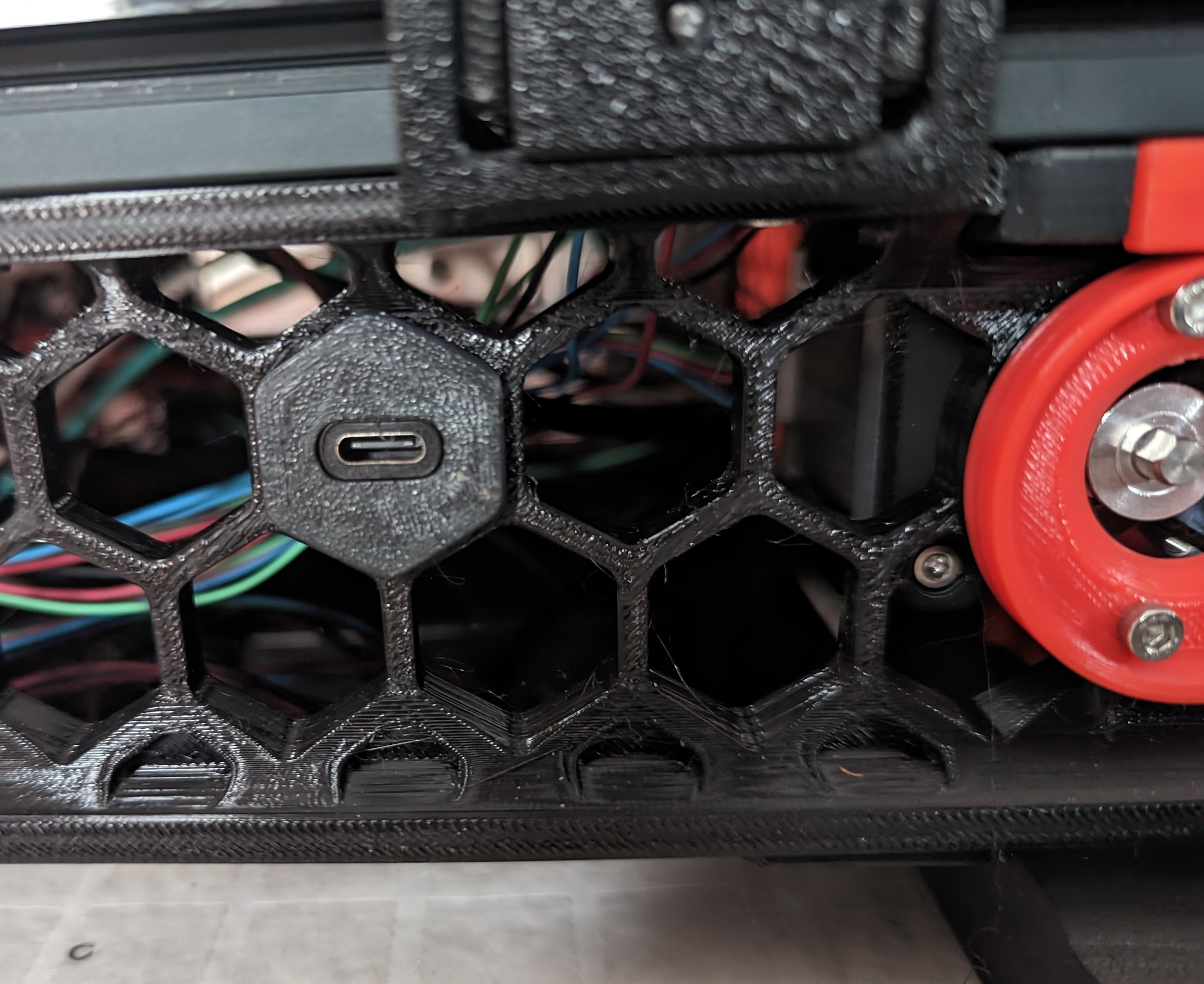 USB-C Hex Port by Foden | Download free STL model | Printables.com