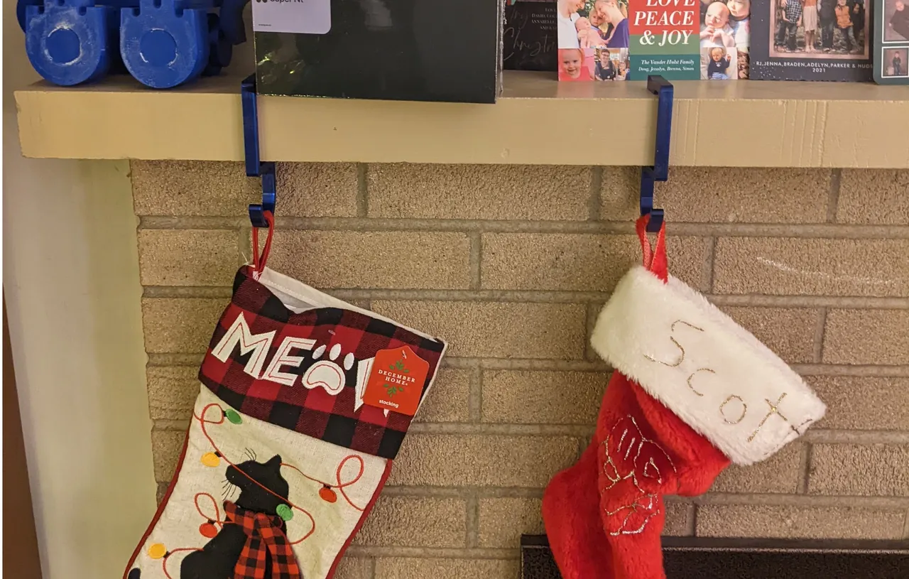 Stocking Hook by scooter_seh | Download free STL model | Printables.com