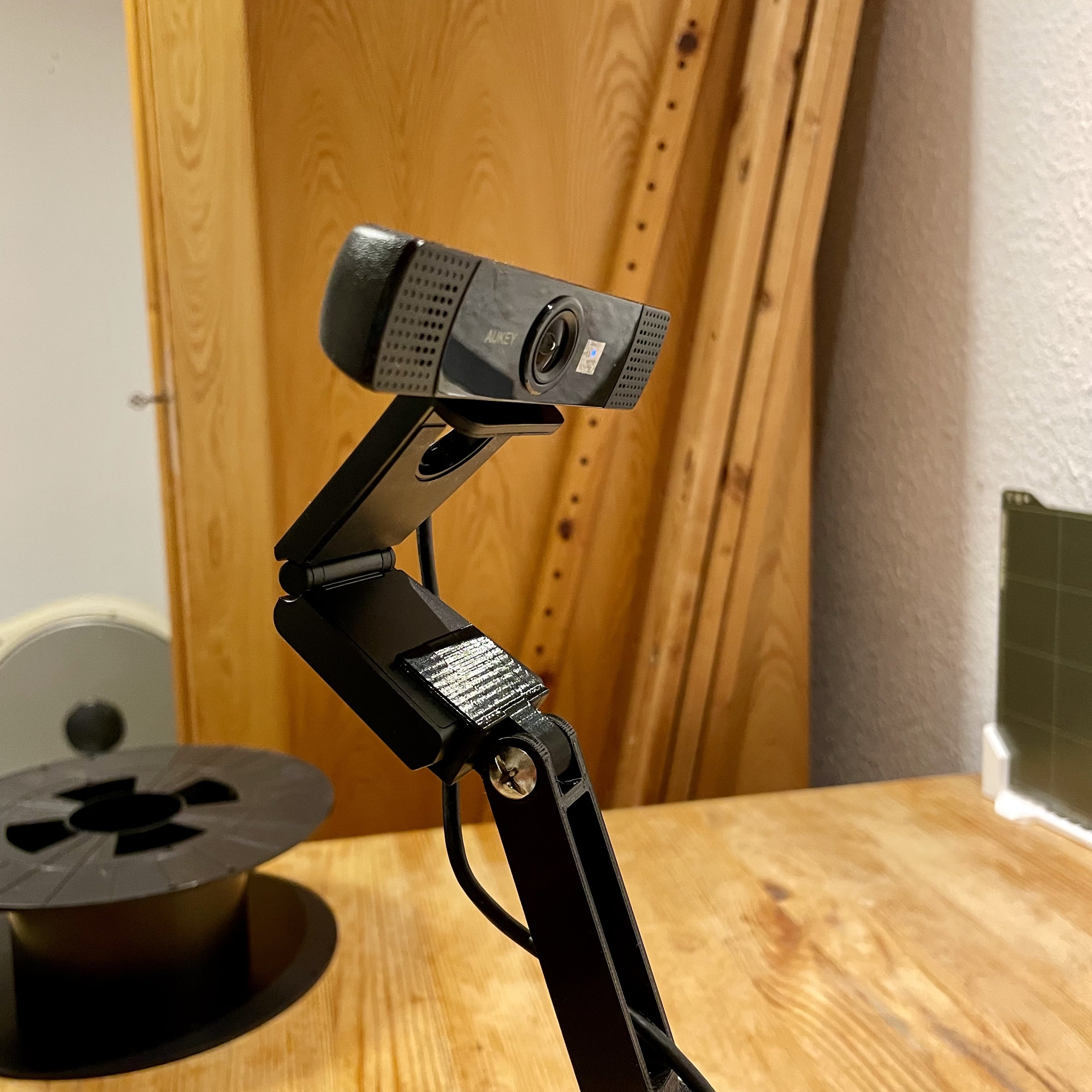 Prusa Mini Camera Mount Remix for Aukey PC-LM1E Webcam by stegi ...