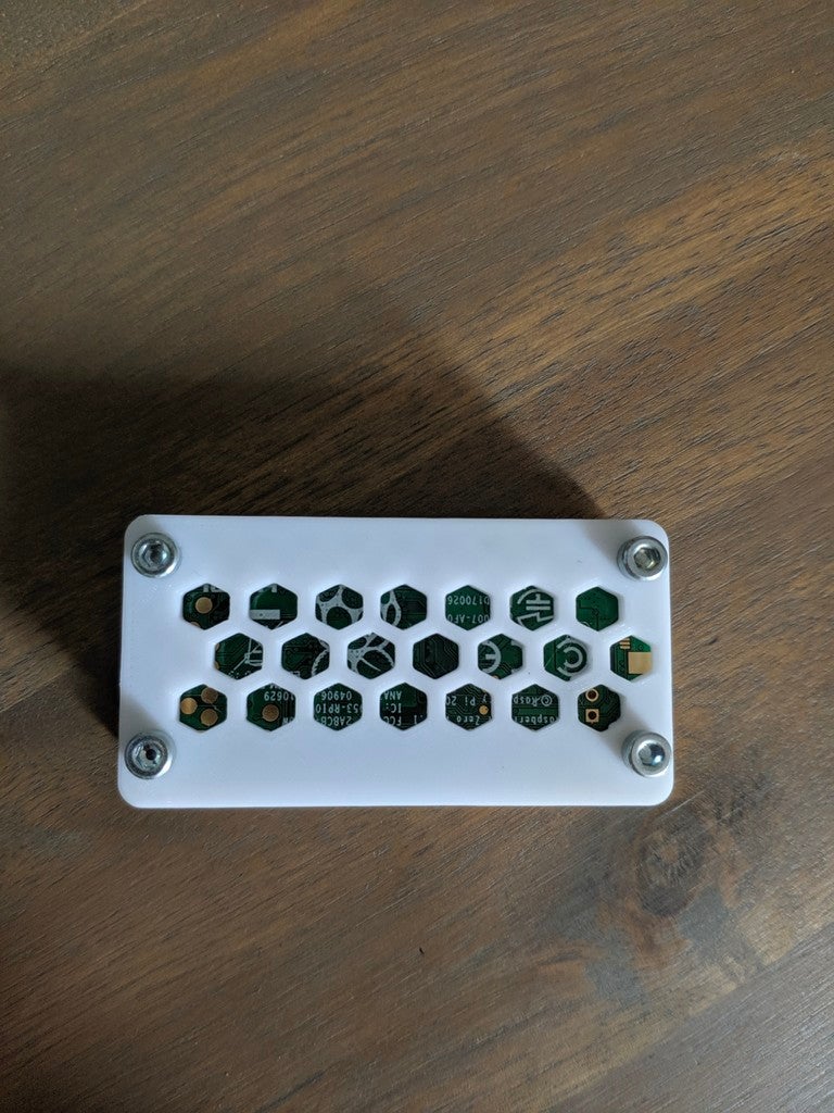 Customized Minimalistic Pi Zero Case by padigree | Download free STL ...