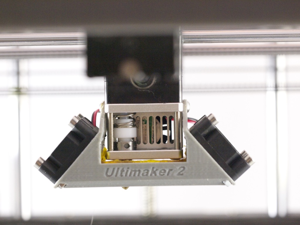 Ultimaker 2 Aluminum Extrusion 3D printer by Jason ate Paint | Download ...