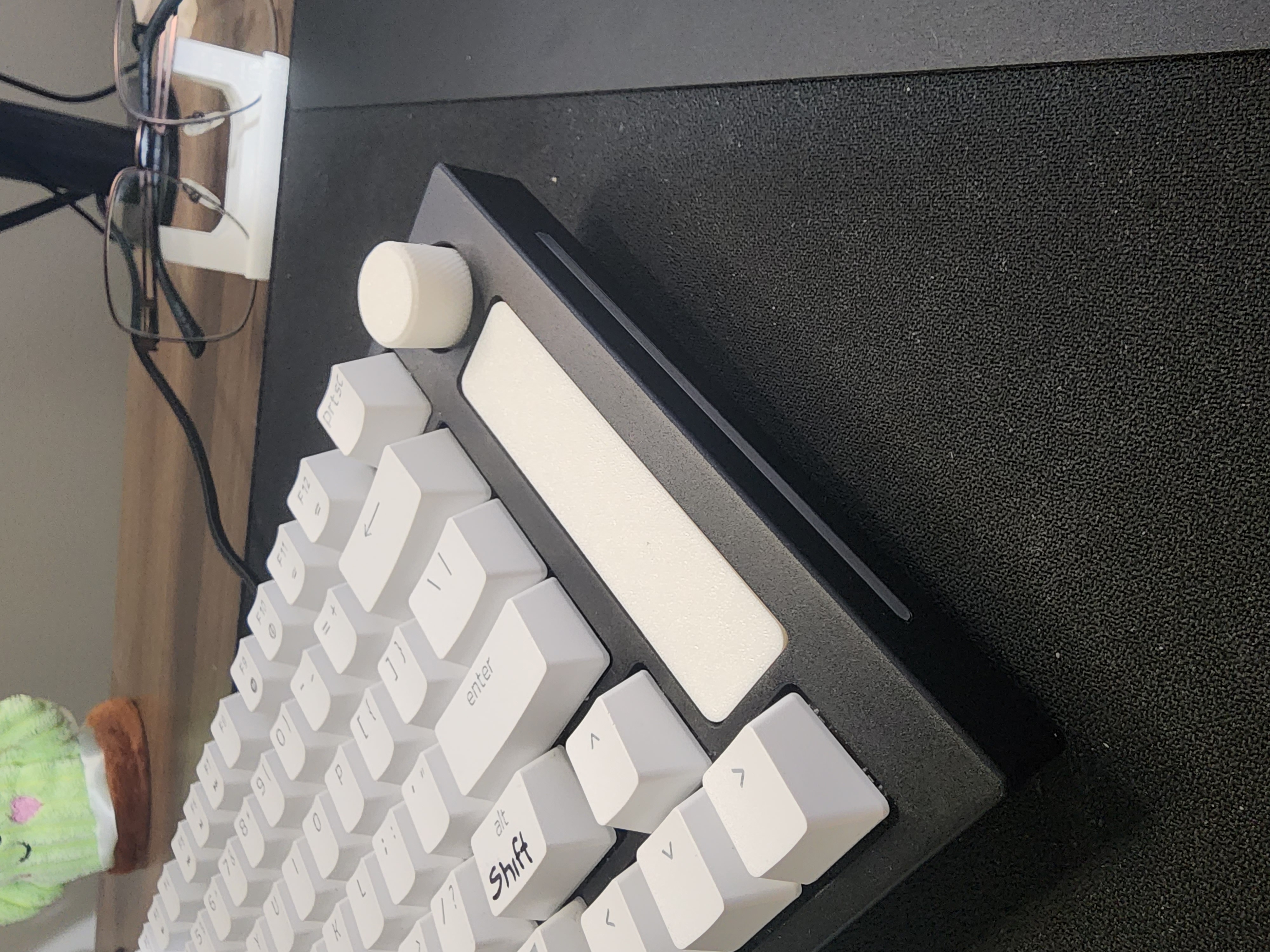 Switch Cover - Glorious GMMK Pro by giraffe | Download free STL model ...