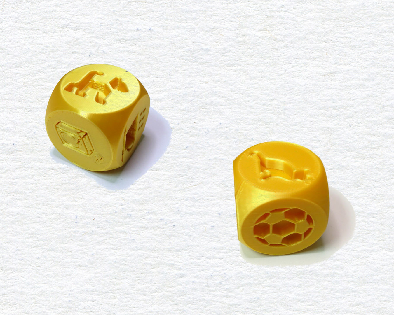 Picture dice for language teaching by michalet | Education | Printables.com