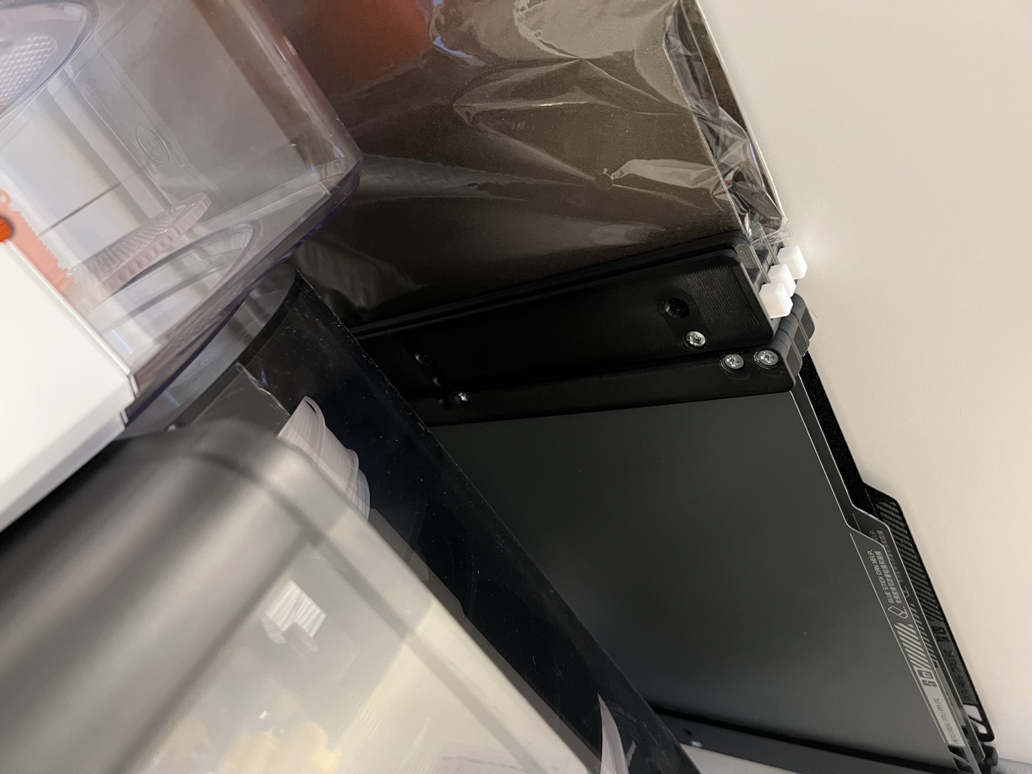 Expandable build plate holder for Bambu Lab X1C, X1CC, P1P build plates ...