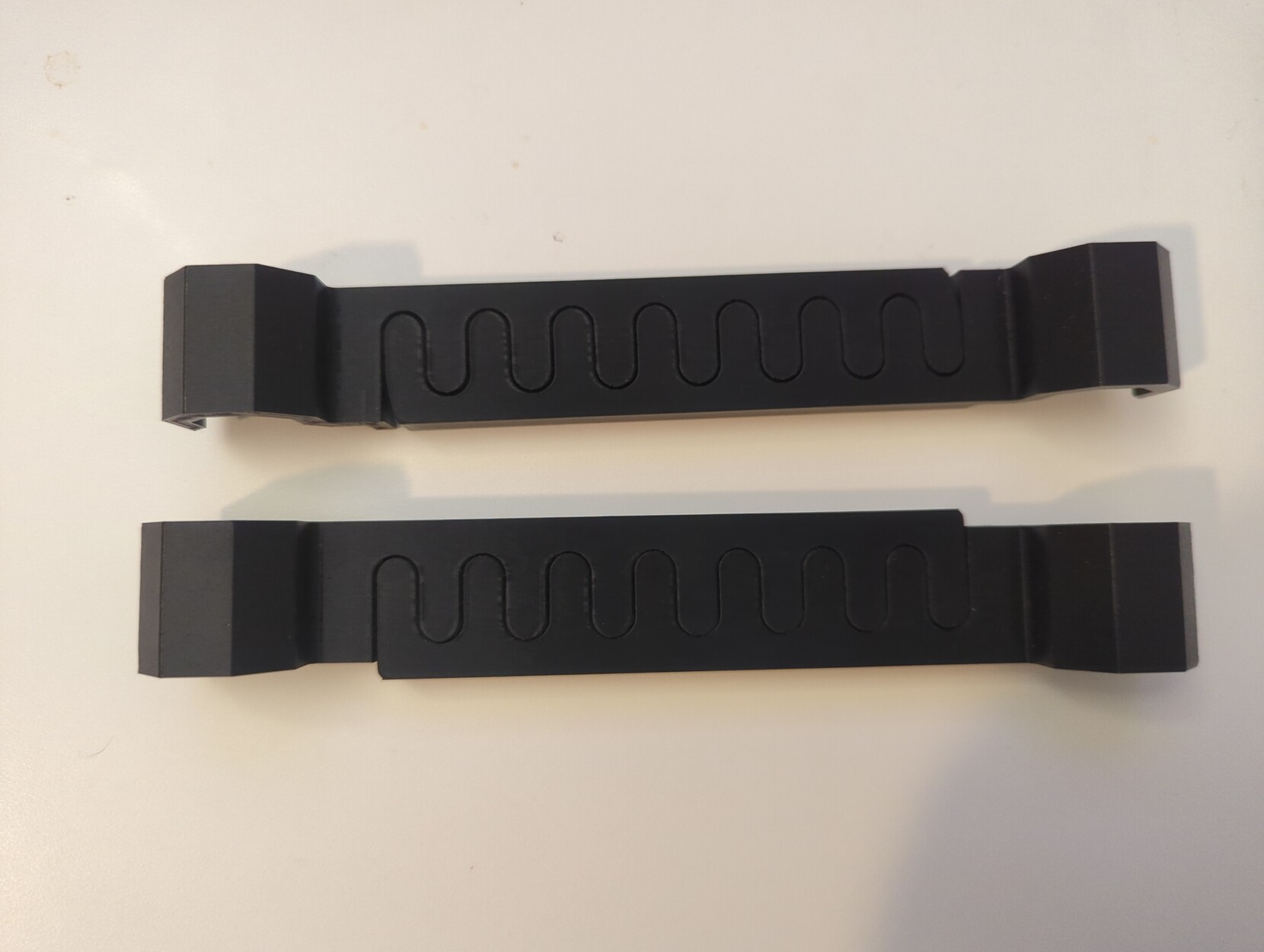 Improved alignment spacers for laptop stand by Ema | Download free STL ...
