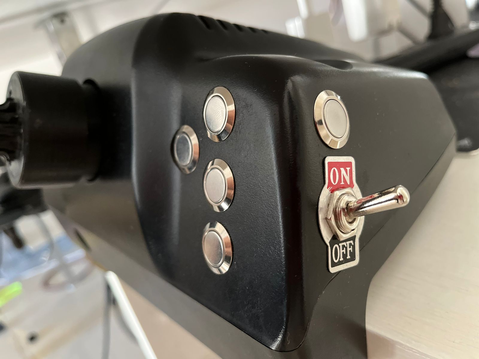 Quick release for Logitech G27 by @Madryn3D by @Madryn3d | Download ...