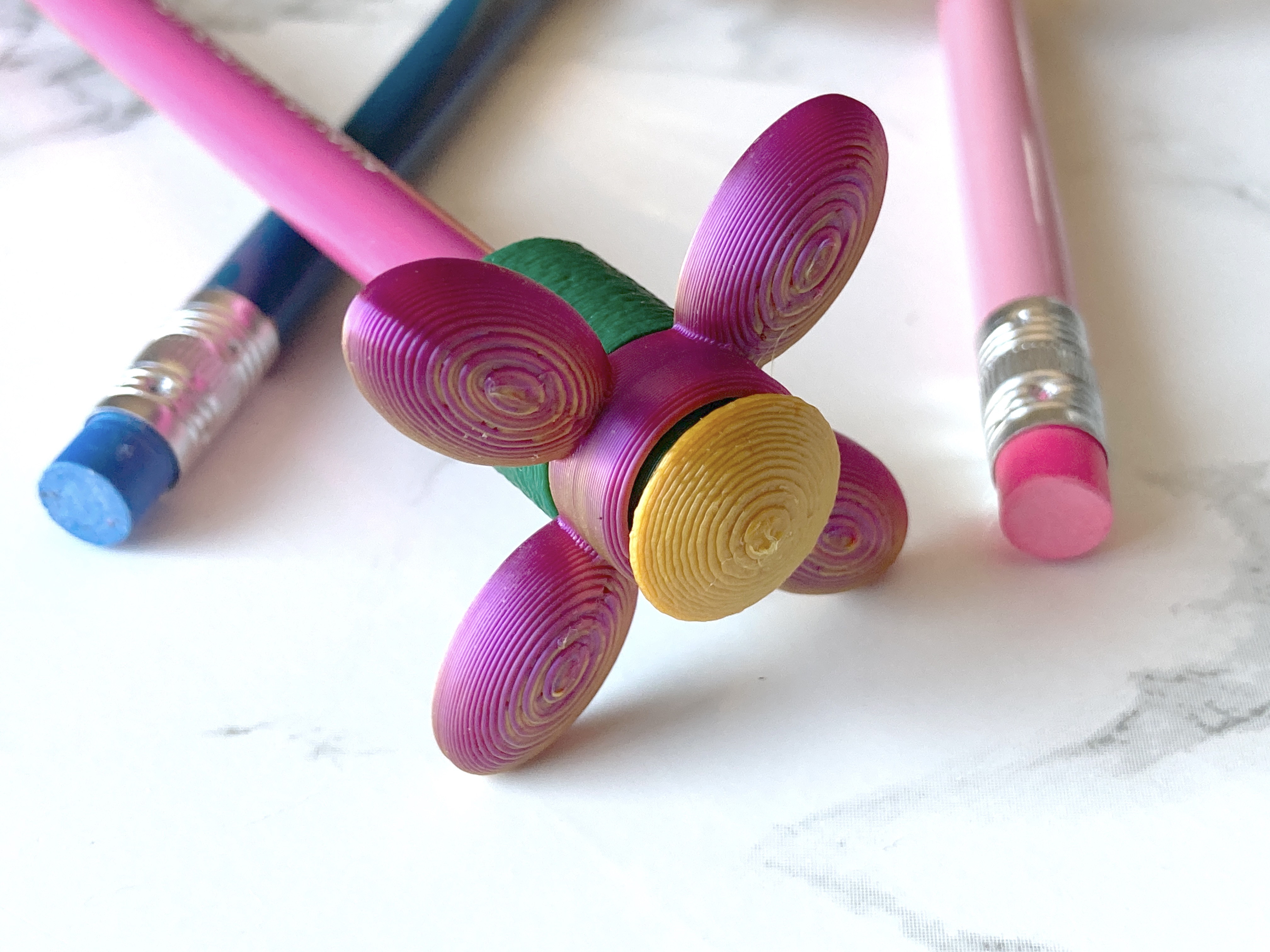 Flower Fidget Spinner Pencil Topper by PenolopyBulnick | Download free ...