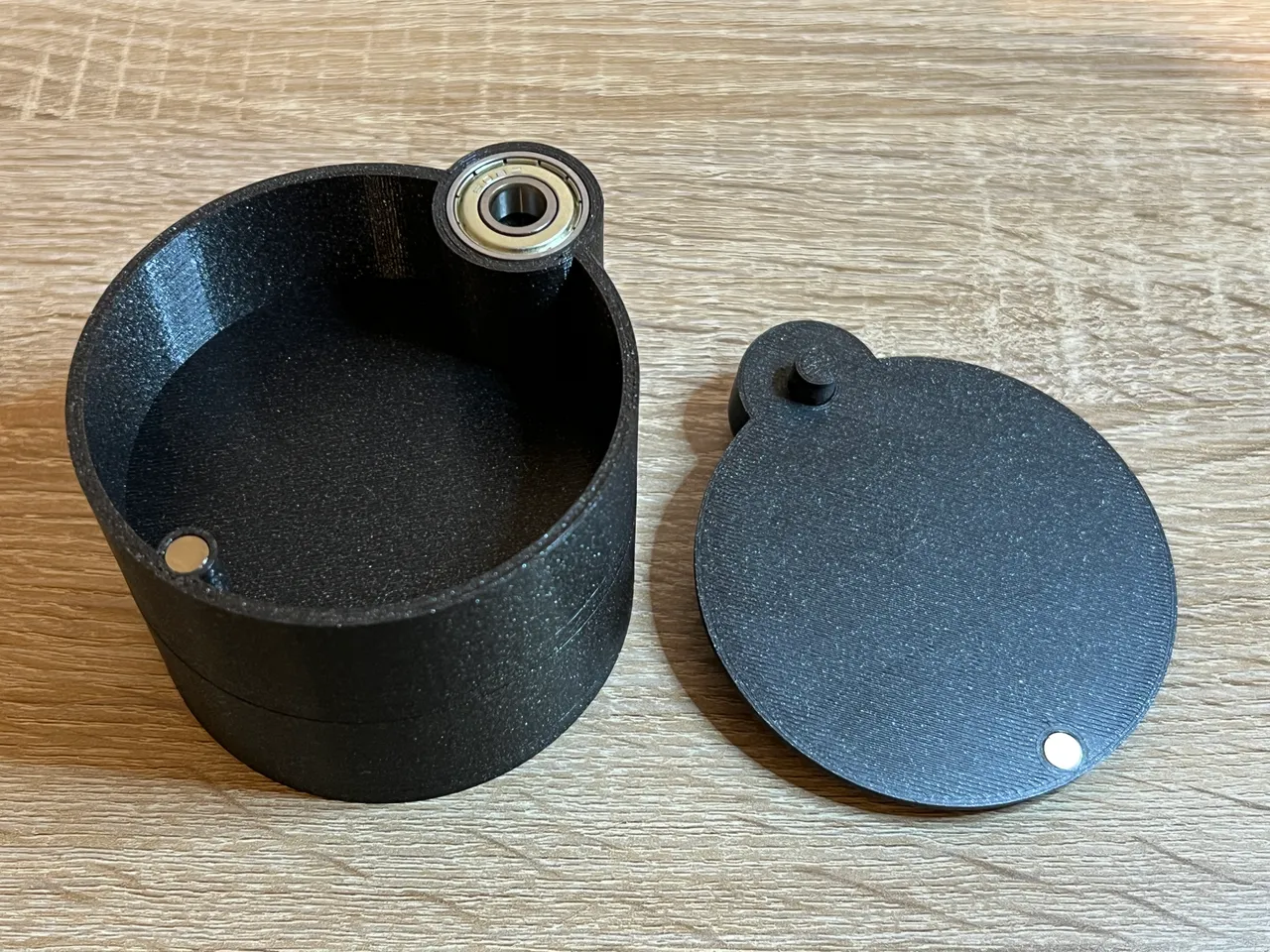 Stacked Container With Ball Bearings And Magnets by TorusKnot ...