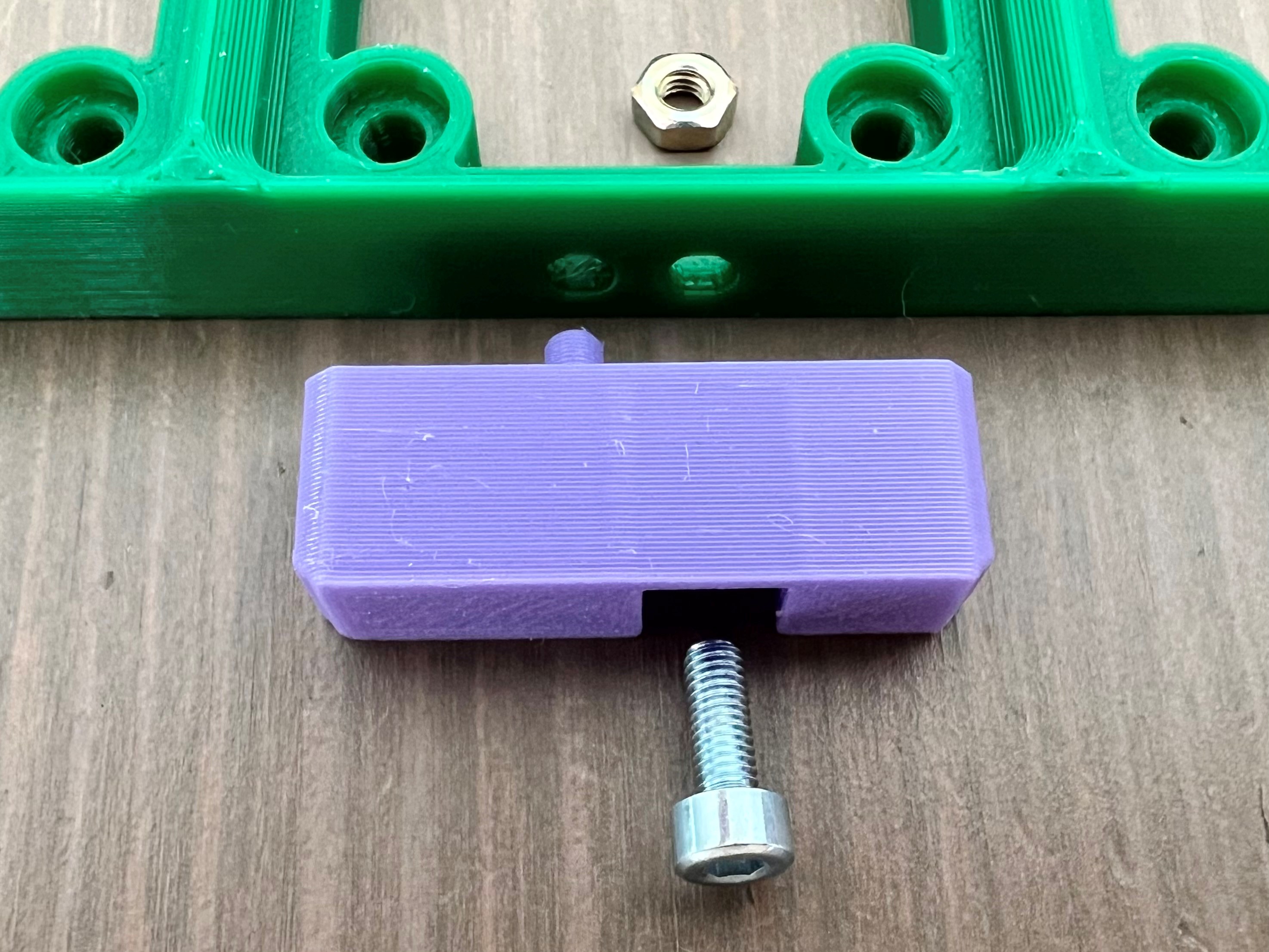 Gridfinity Baseplate Screwable von Plastic Flow | Kostenloses STL ...