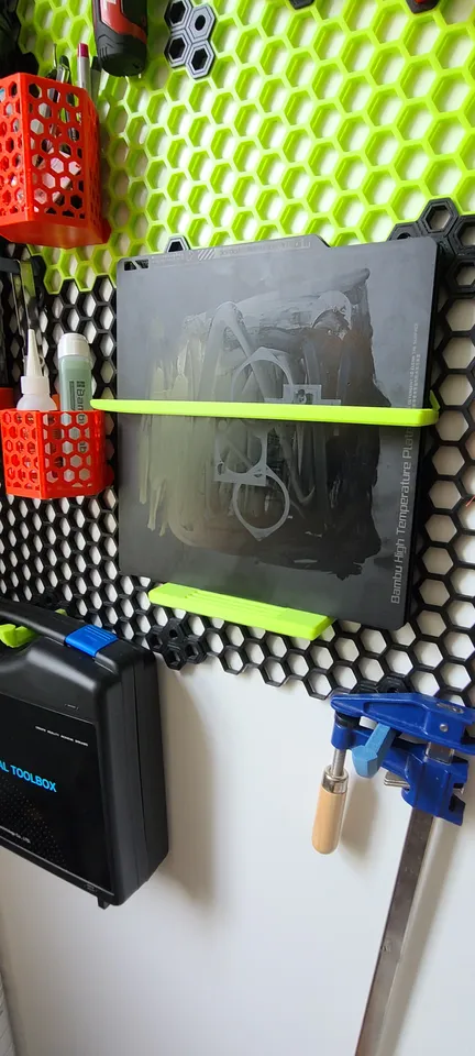 p1p x1 x1c bambu lab bed plate holder for hsw by Anthony Petty ...
