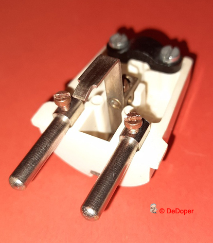 220 – 240 Volt Type C plug aka Euro plug by Dedoper | Download free STL ...