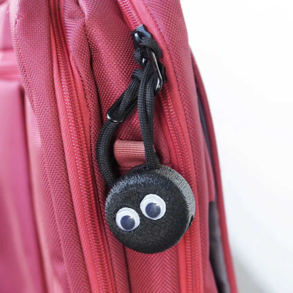 Zipper Pull - Soot Sprite (Susuwatari) by TWB | Download free STL model ...