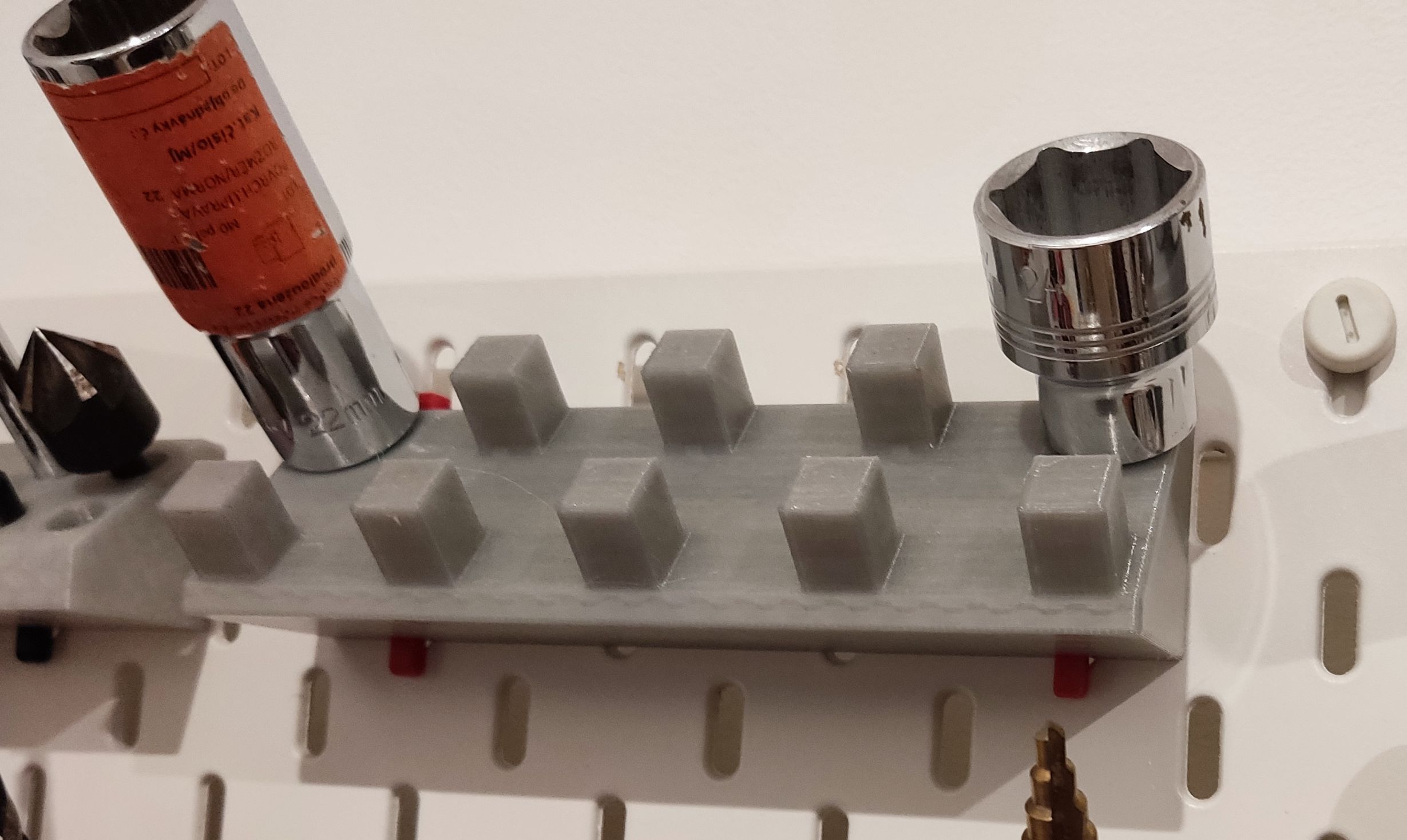 IKEA SKADIS ratchet sockets holder tilted / držák ořechů pro ráčny ...