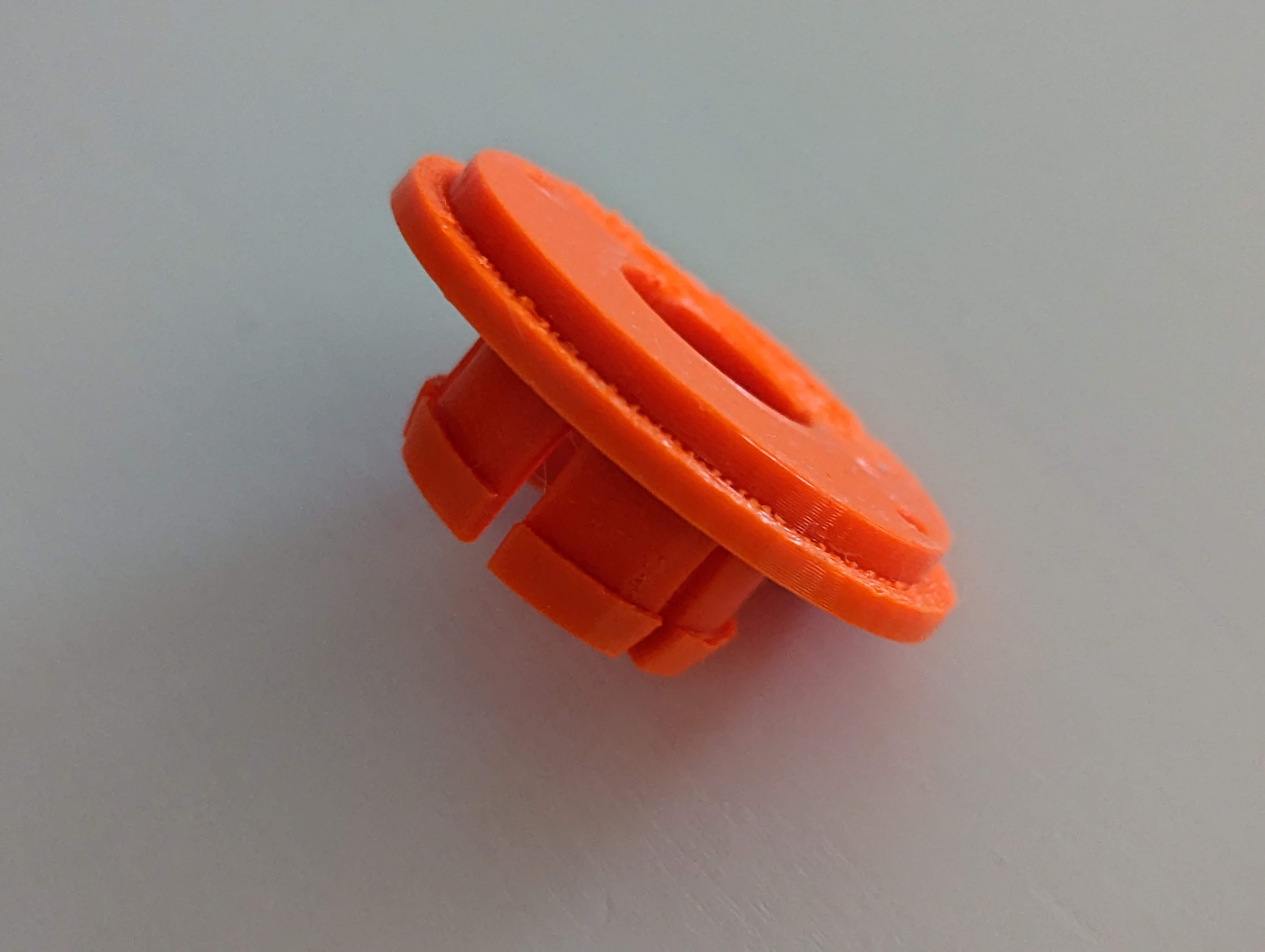 Moes Zigbee Thermostat (TRV) Adapter by Dominik | Download free STL ...
