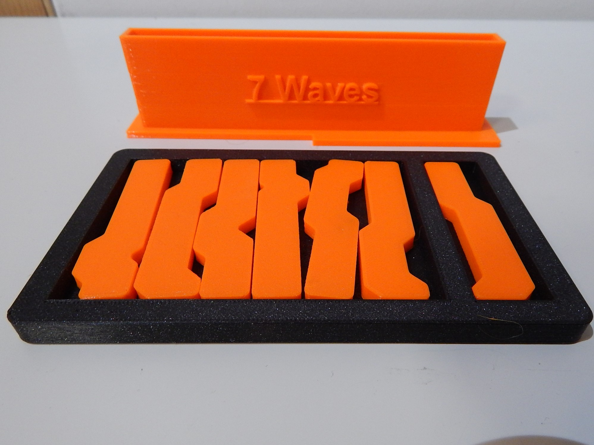 Stand up Display for Wave Puzzle 7 frame with tile holder flat by MRk ...
