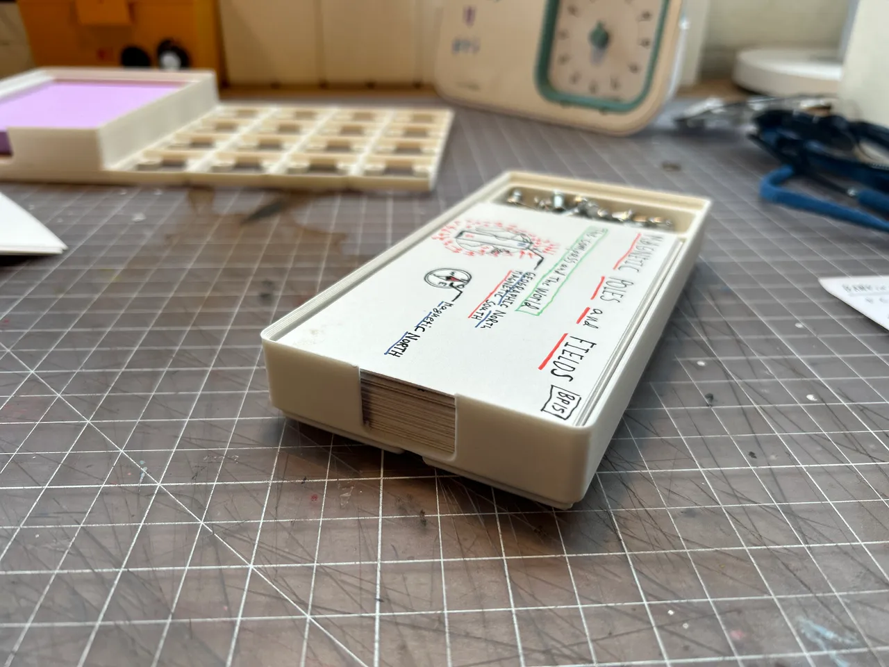 SuperCool! Gridfinity Index Card Tray by Don't Panic Studio | Download ...