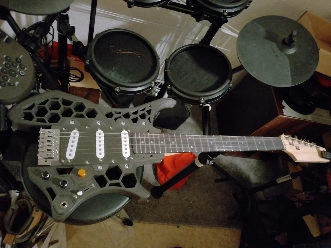 Strandberg Boden Stratocaster by i9_EXE | Download free STL model ...