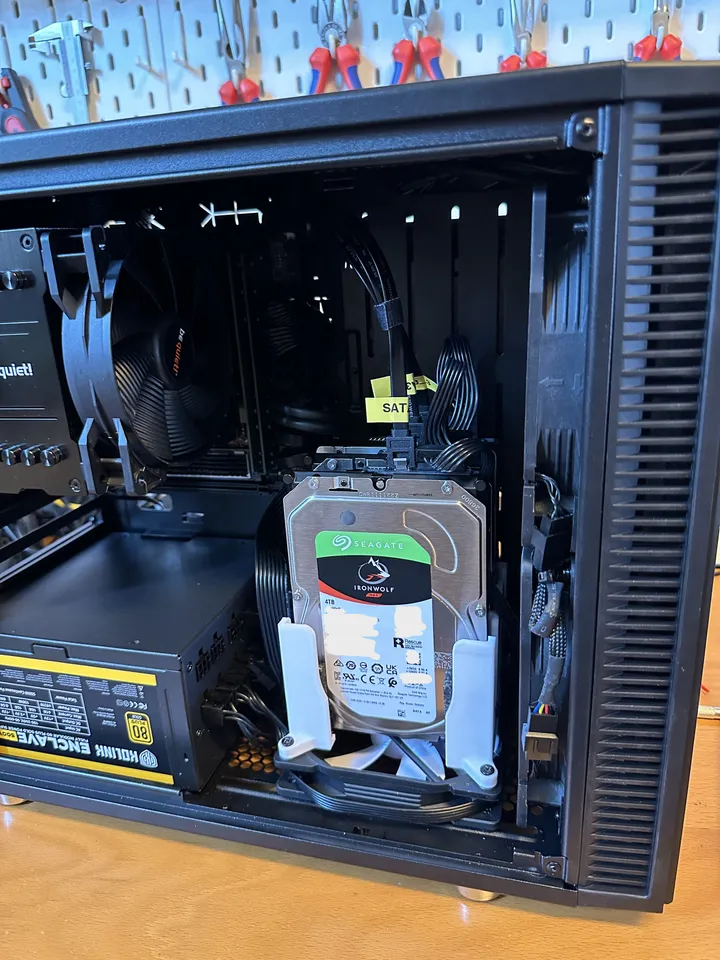 HDD Mount for 120mm Fans by hoffma0901 | Download free STL model ...