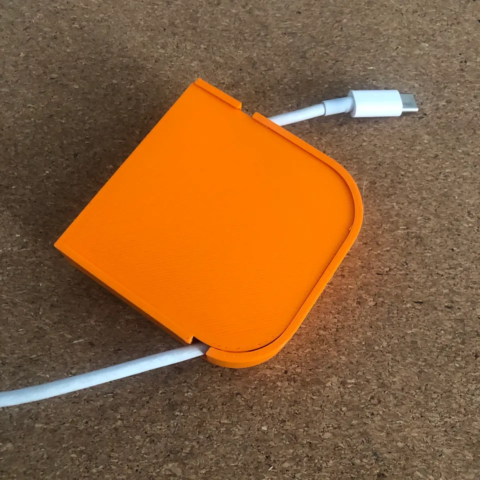 CORD WINDER MANAGEMENT STORAGE BOX PORTABLE TANGLE FREE CABLE WRAPPER ORGANIZER TRAVEL CABLE by ...