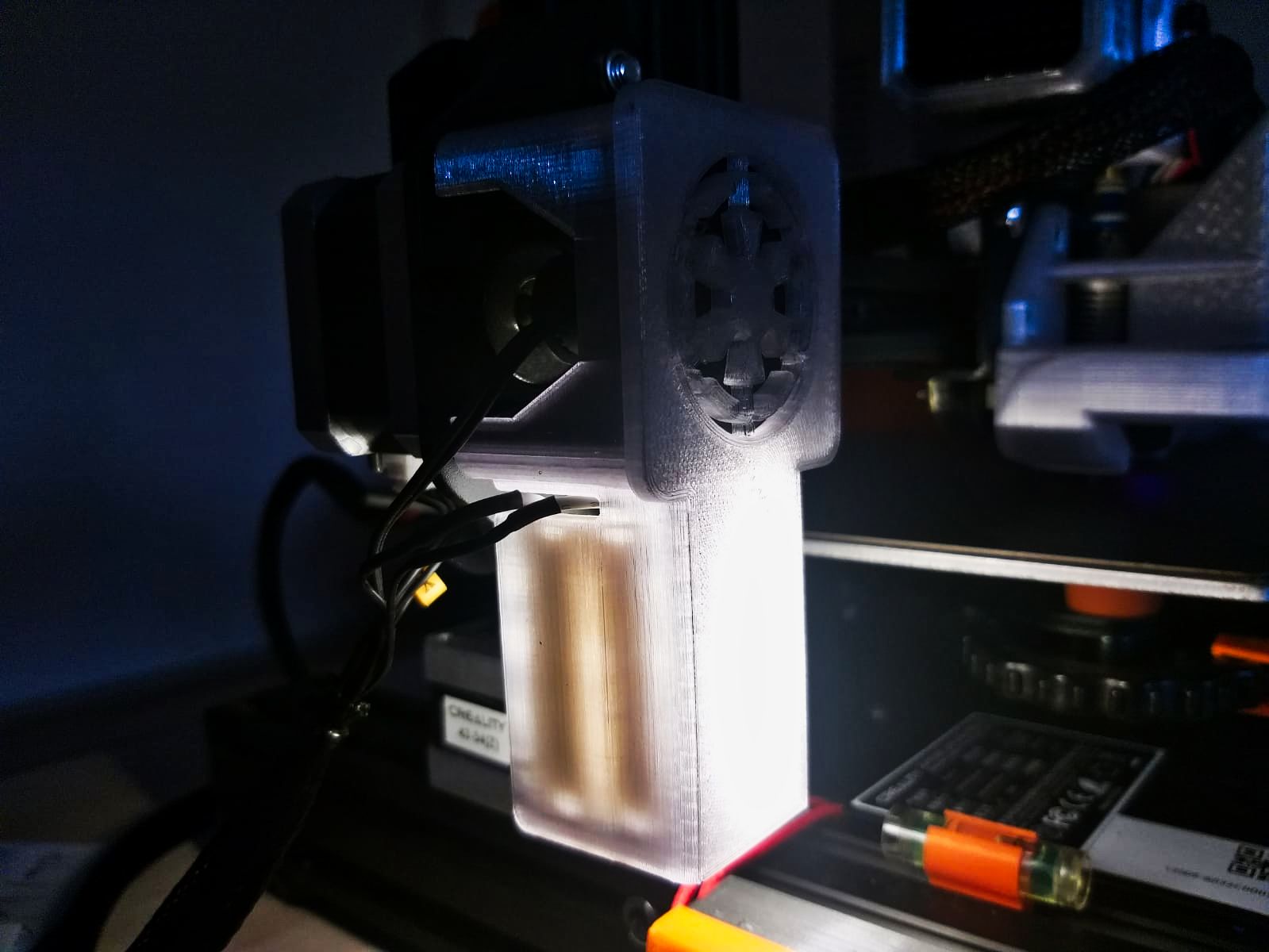 Ender 3 X Gantry Illuminator by saltokunmazbelge | Download free STL ...