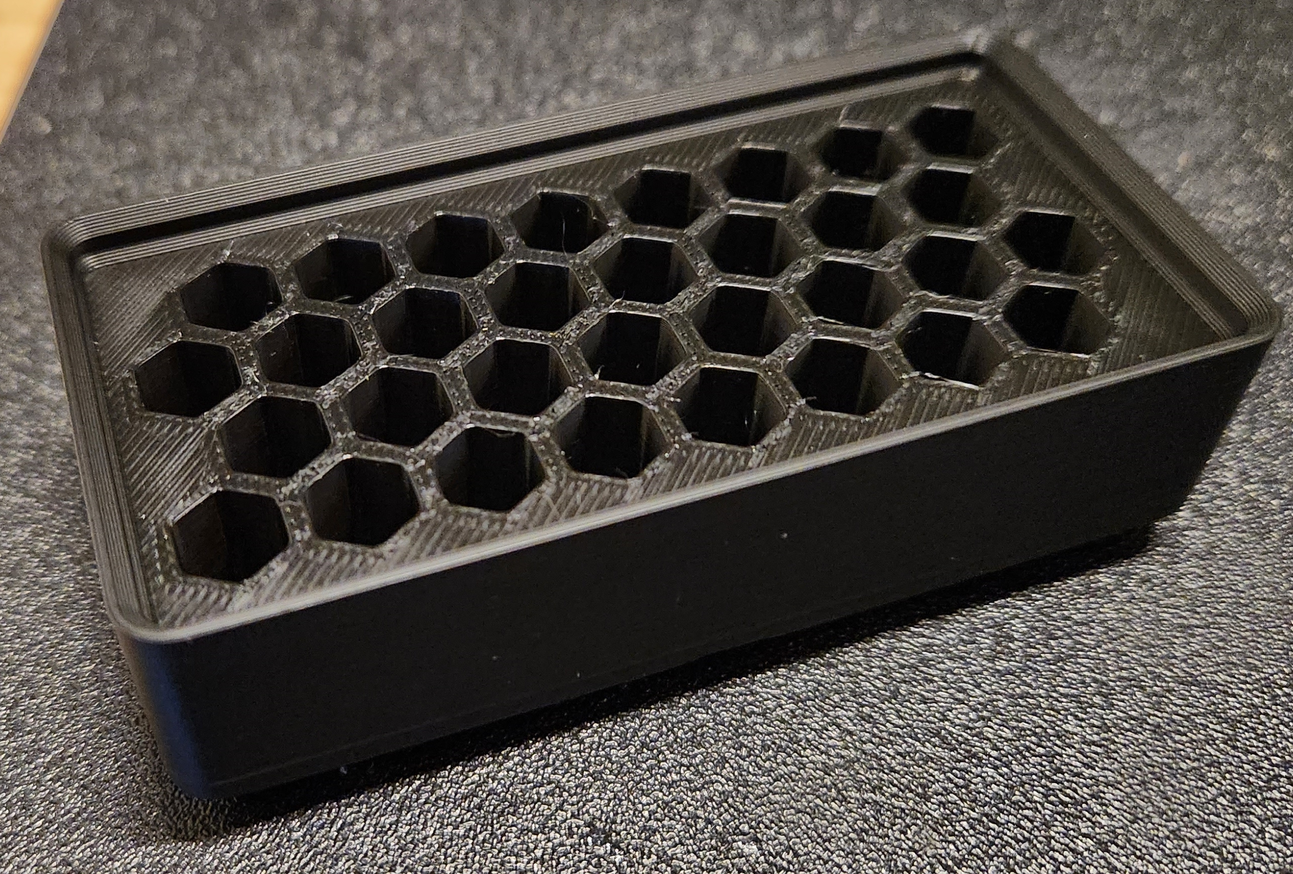 Gridfinity 1x2 bit holder (stackable) by mhwlng | Download free STL ...