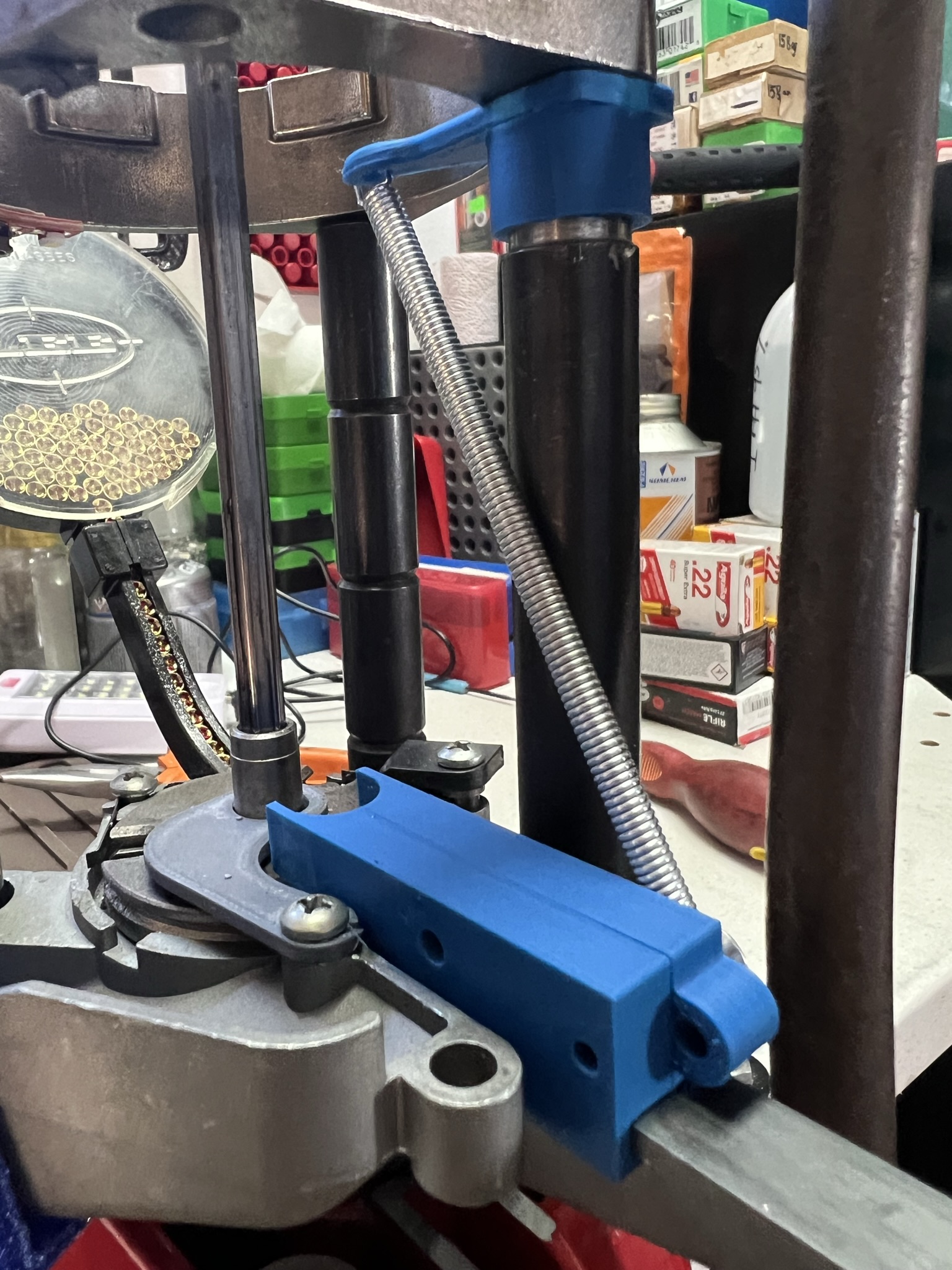 Lee Pro 1000 spring attach by Jahn Roux | Download free STL model ... Lee Pro 1000 spring attach by Jahn Roux | Download free STL model ...