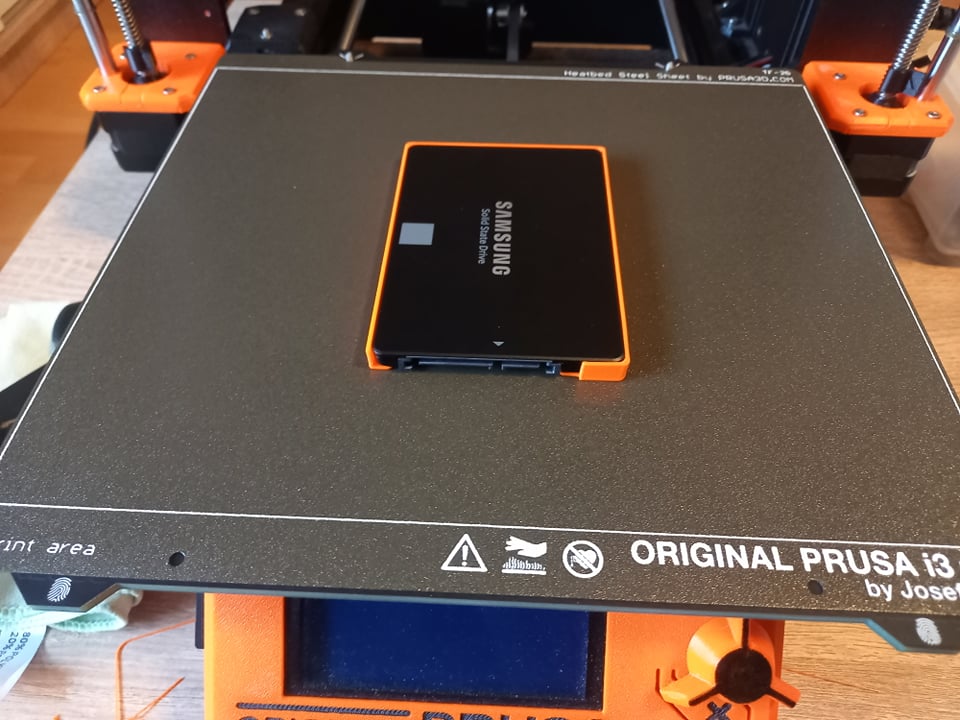 SSD case for Laptop (Notebook) by dariohodic | Download free STL model ...