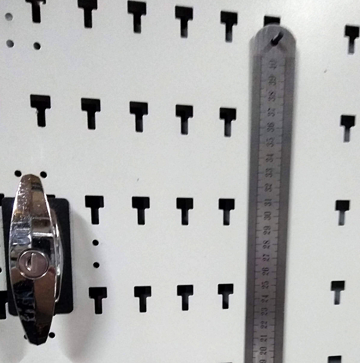Long thin hook for tool pegboard (erro tools model) by CoenW | Download ...