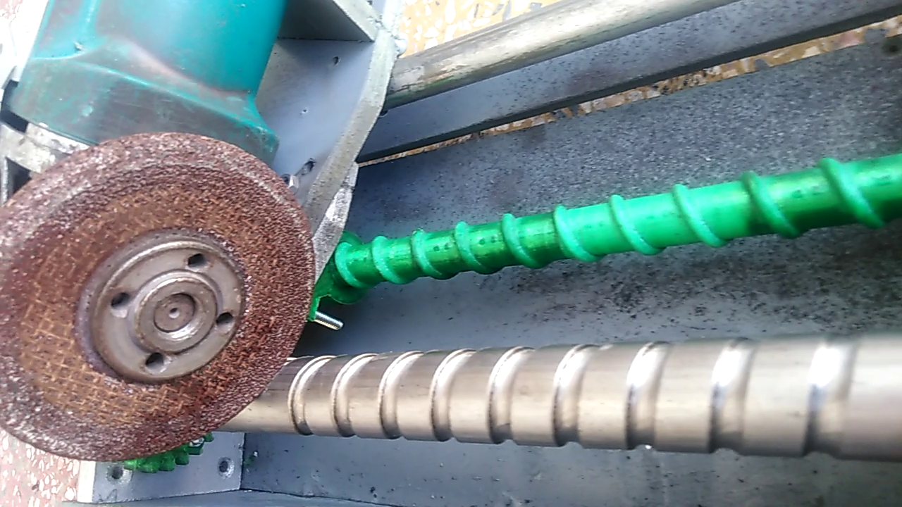 Plastic feed screw for 3d printer filament machine. by Shoaib Khan ...