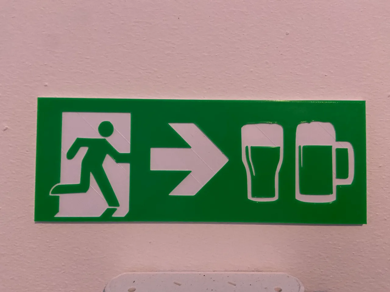 Beer Exit Sign by Tobias Wejbora | Download free STL model | Printables.com
