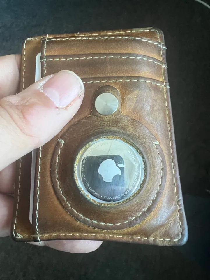 AirTag Holder Wallet by damichi | Download free STL model | Printables.com