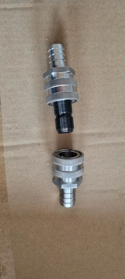 Quick Disconnect to Quick Disconnect (QD to QD) by Ravnetua | Download free STL model ...