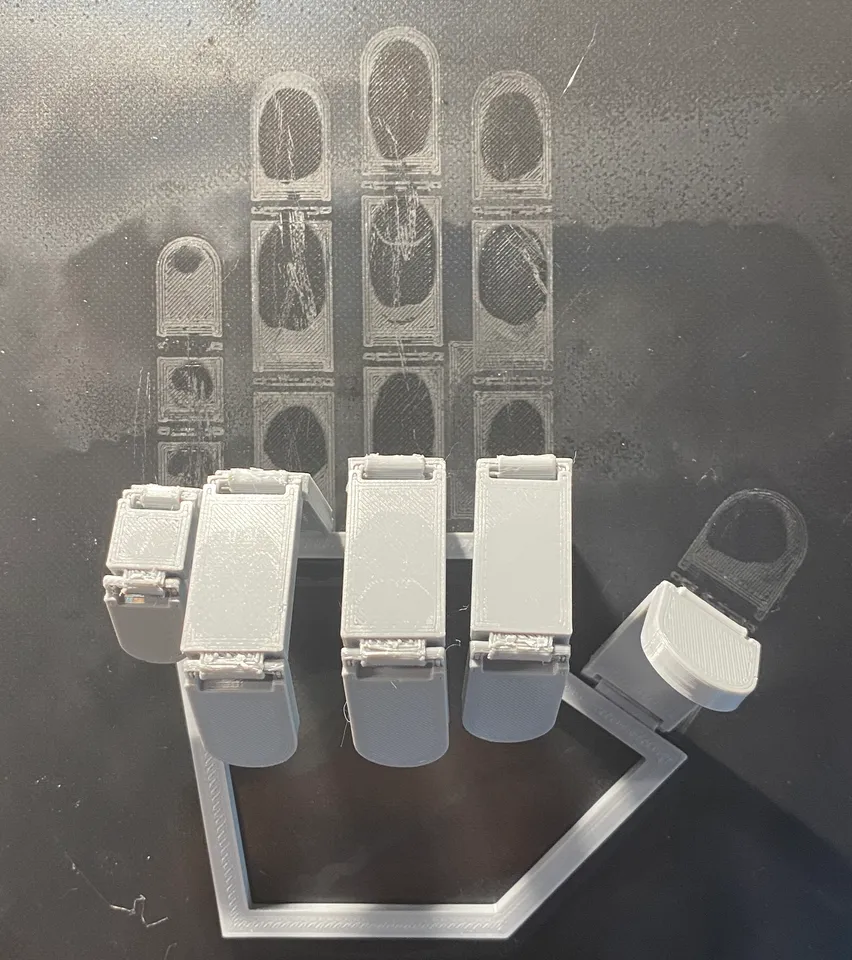 Flexi hand by zeaky03 | Download free STL model | Printables.com