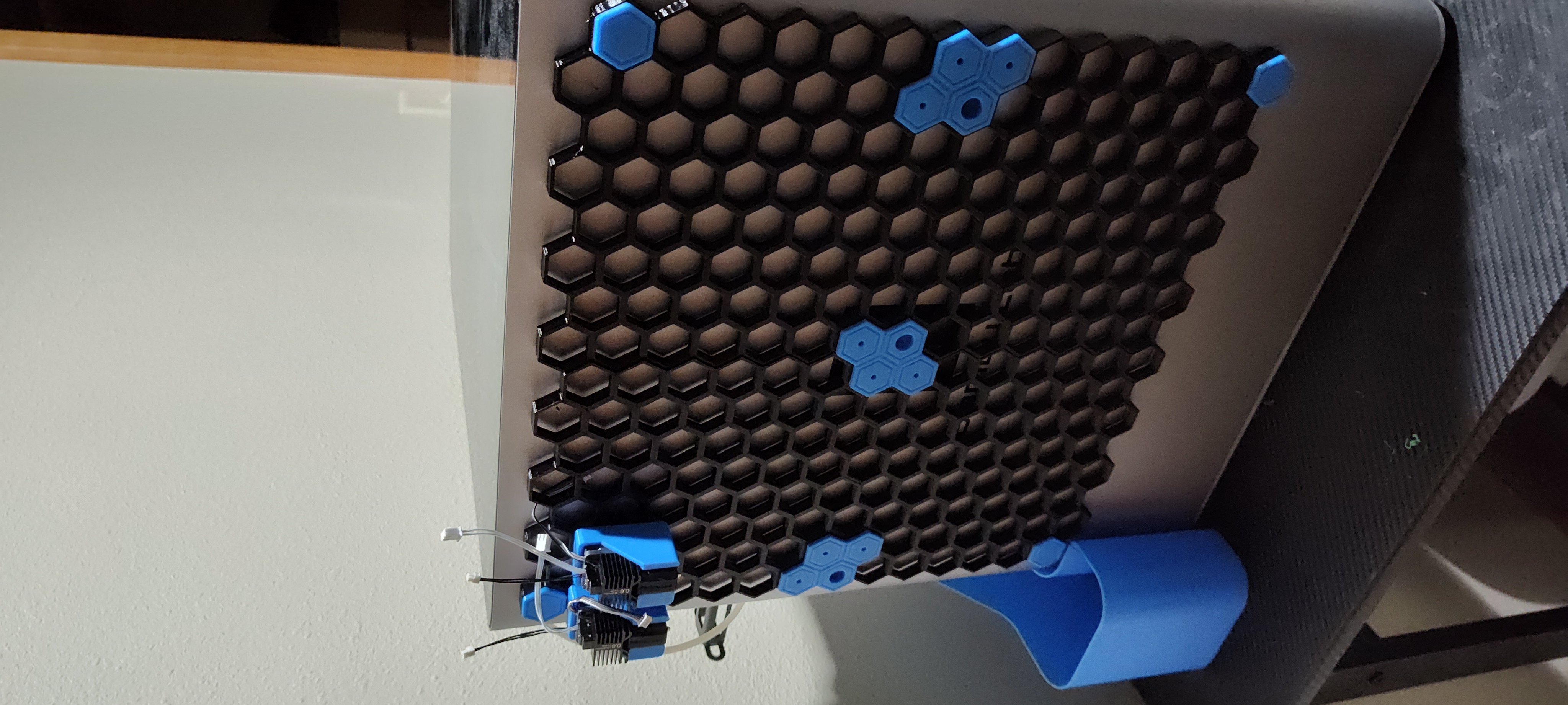 Bambu Lab Nozzle Honeycomb Holder by KPrints | Download free STL model ...