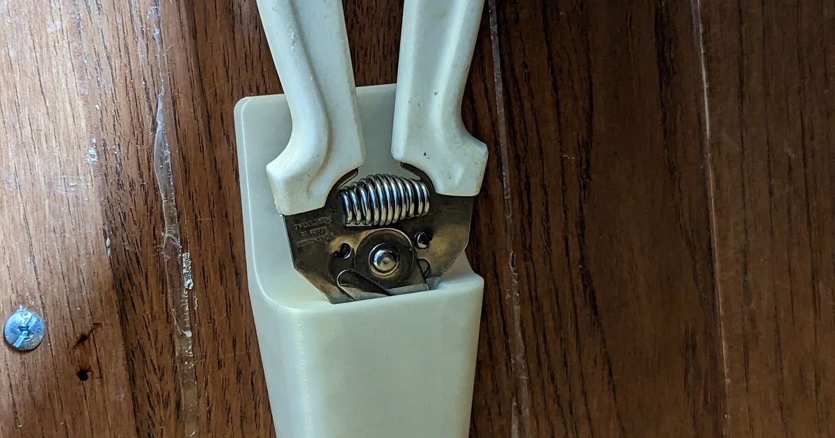 Scissor Mount Bracket by burtronix | Download free STL model ...