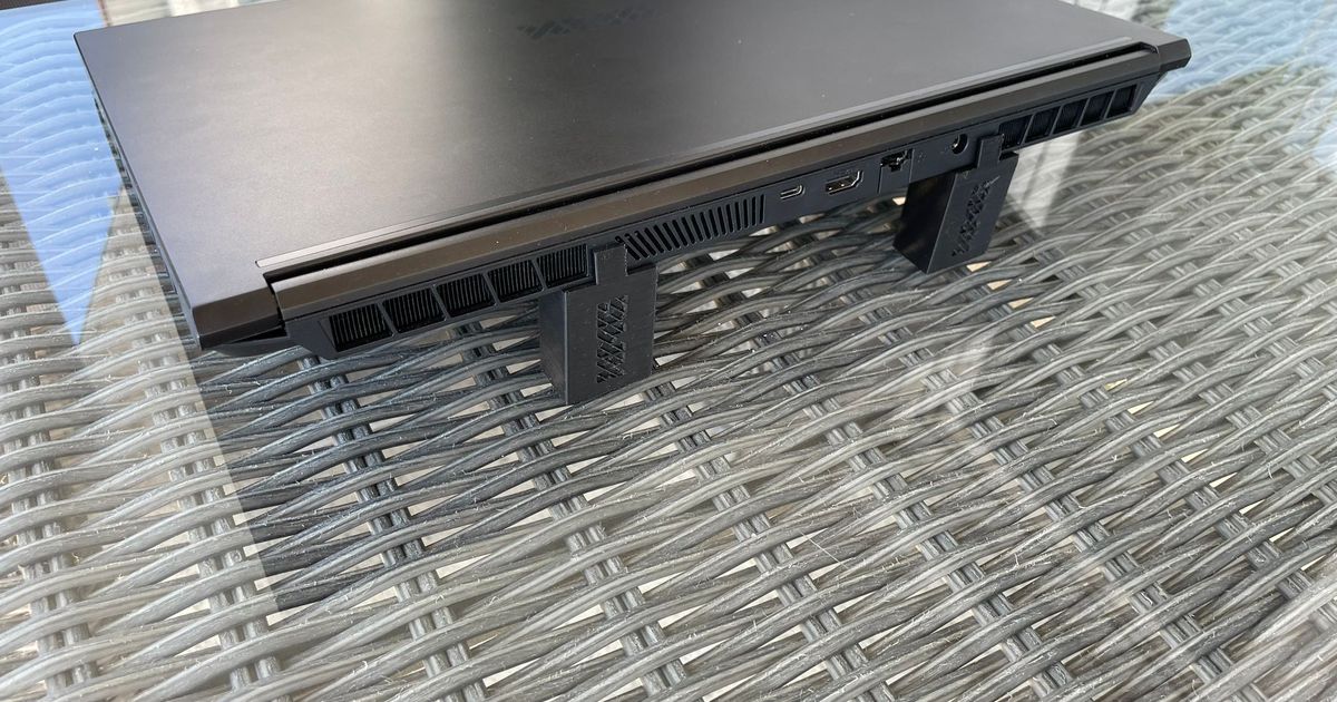 XMG Core 15 M21 Levitation Support by Leander レアンダー | Download free STL ...