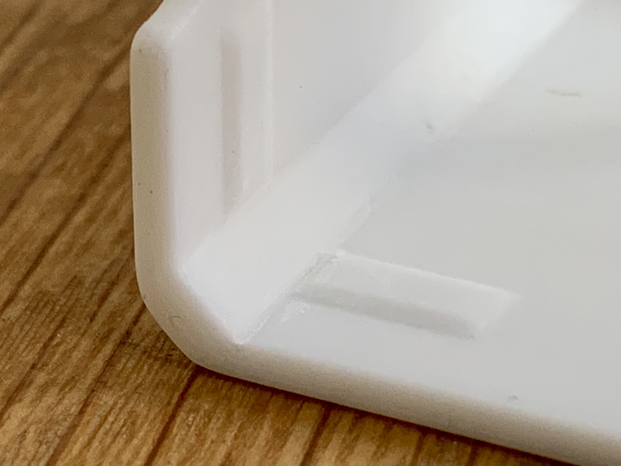 Bambu Lab filament spool storage box by Ludo Timp | Download free STL ...