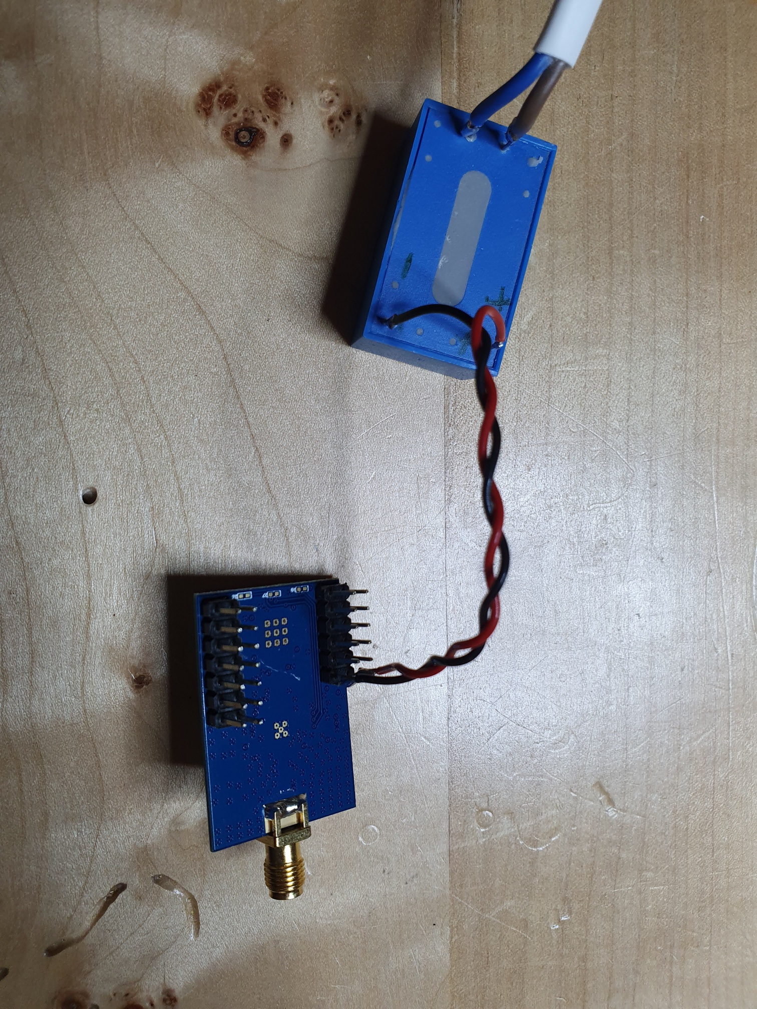 CC2530 + CC2591 zigbee2mqtt Router enclosure by Markus | Download free ...