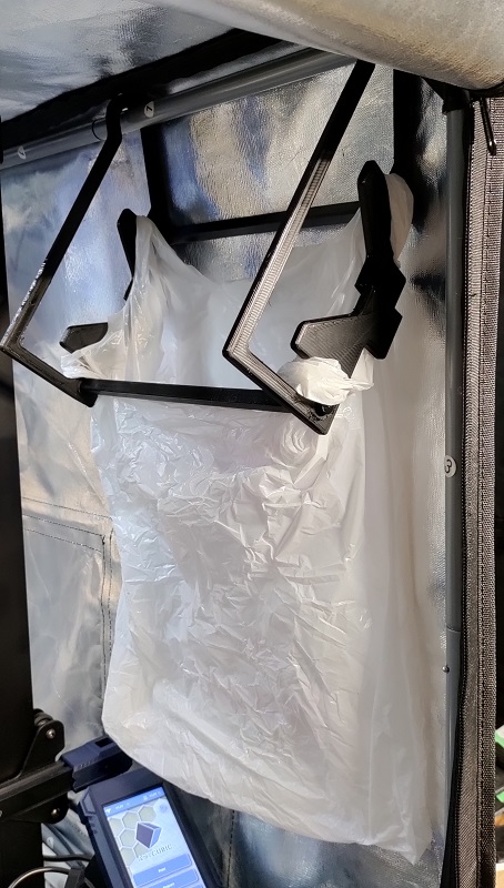 Grocery Bag Trash Hanger by George-Corrigan | Download free STL model ...